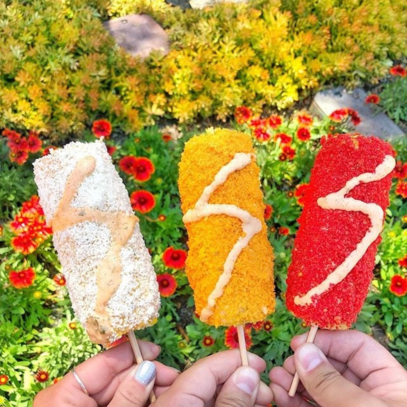 20 of the Best Snacks From Theme Parks in the US | PS Food