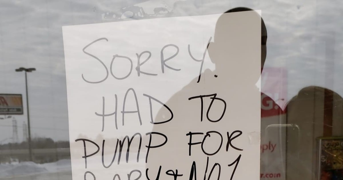 Working Mom Puts Pump Break Sign Up at Dollar Store | POPSUGAR Family