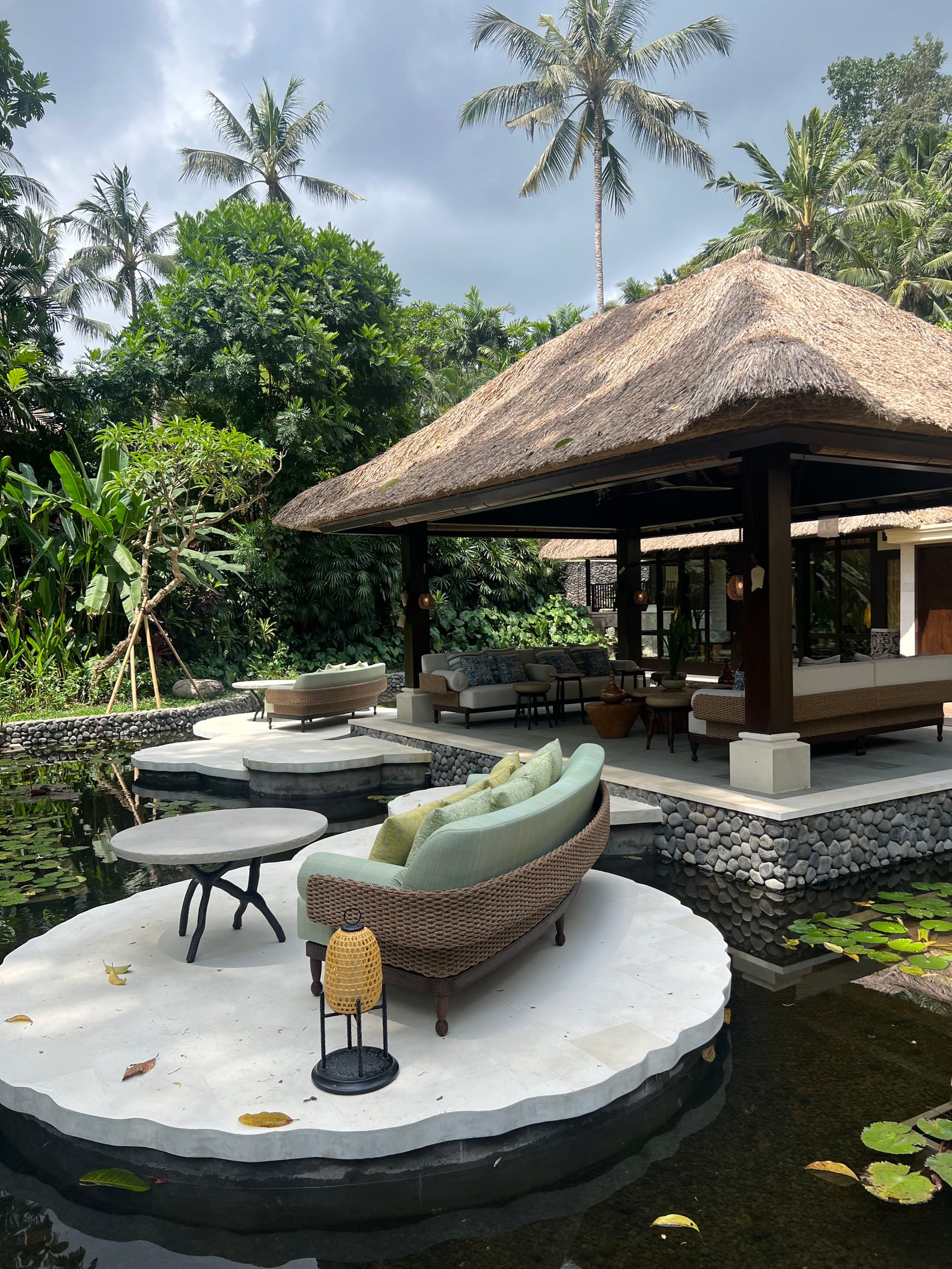 Four Seasons Bali at Sayan Review and Photos | PS Travel