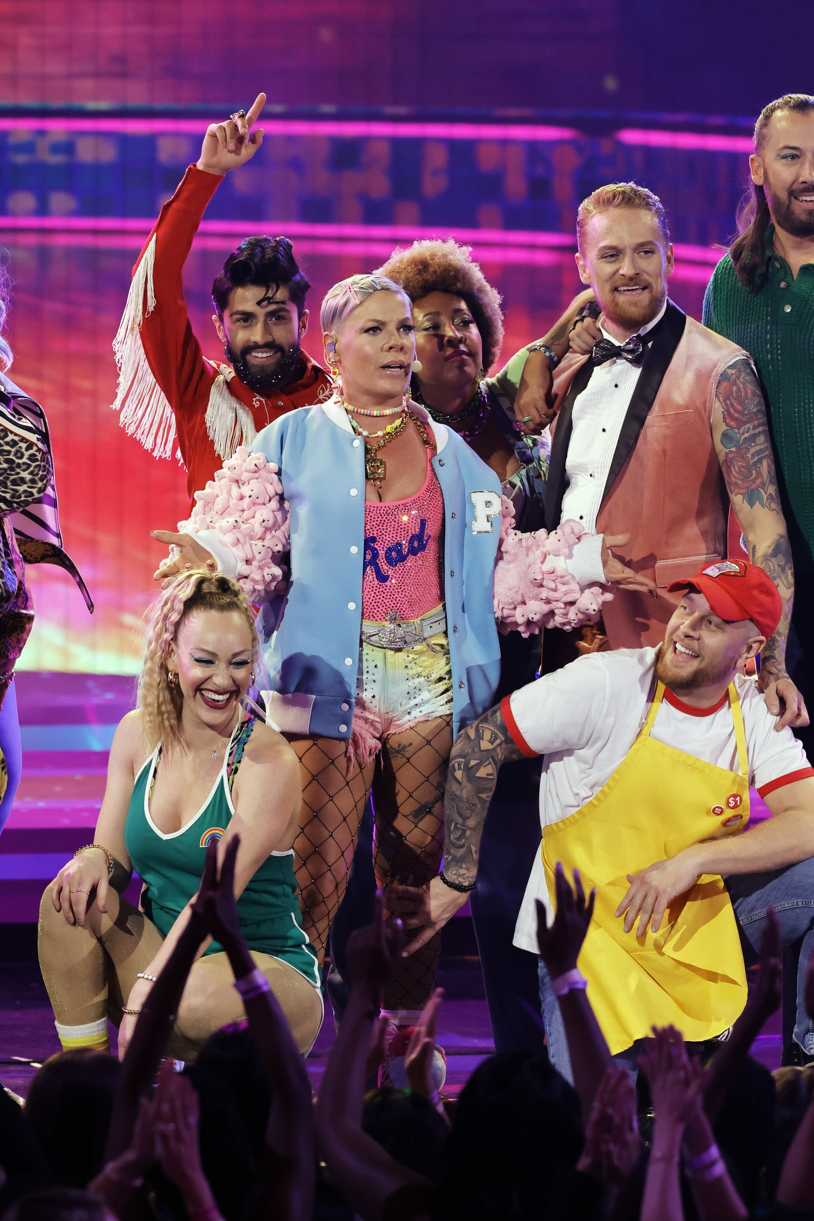 Pink AMAs Performance 2022 | PS Entertainment