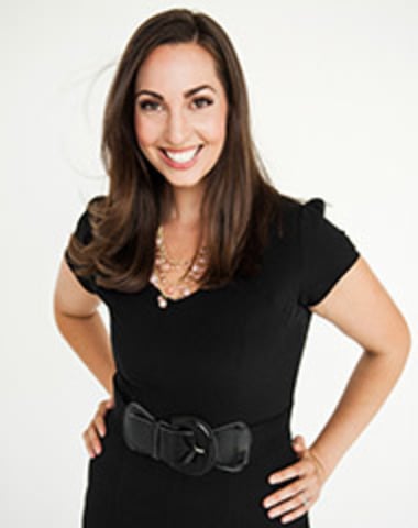Vanessa Van Edwards - POPSUGAR