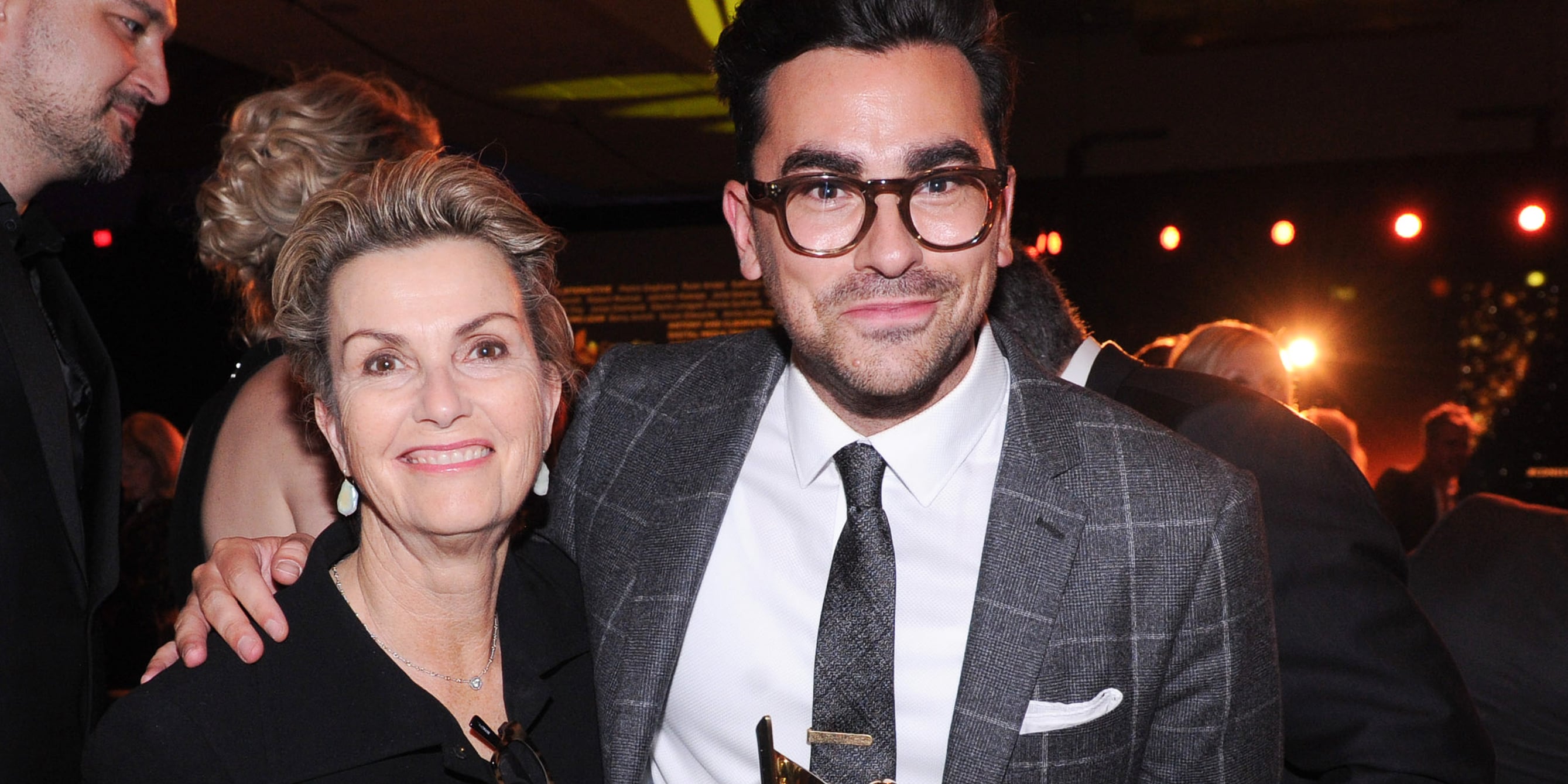 Dan Levy's Mom Sends a Message to His Bullies Ahead of SNL | POPSUGAR ...