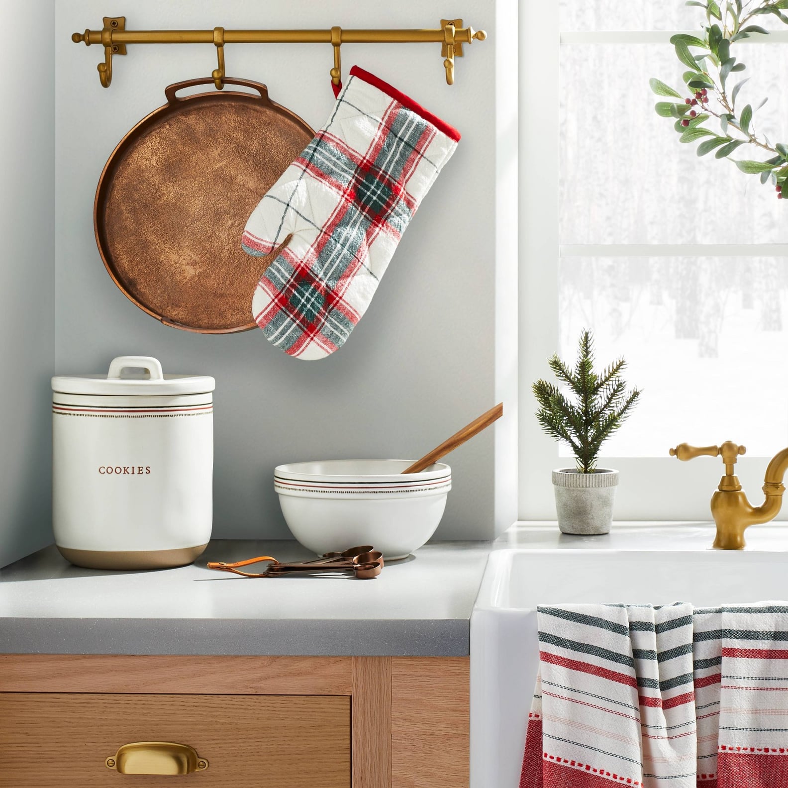 Hearth & Hand Magnolia Holiday Collection at Target 2021 | PS Home