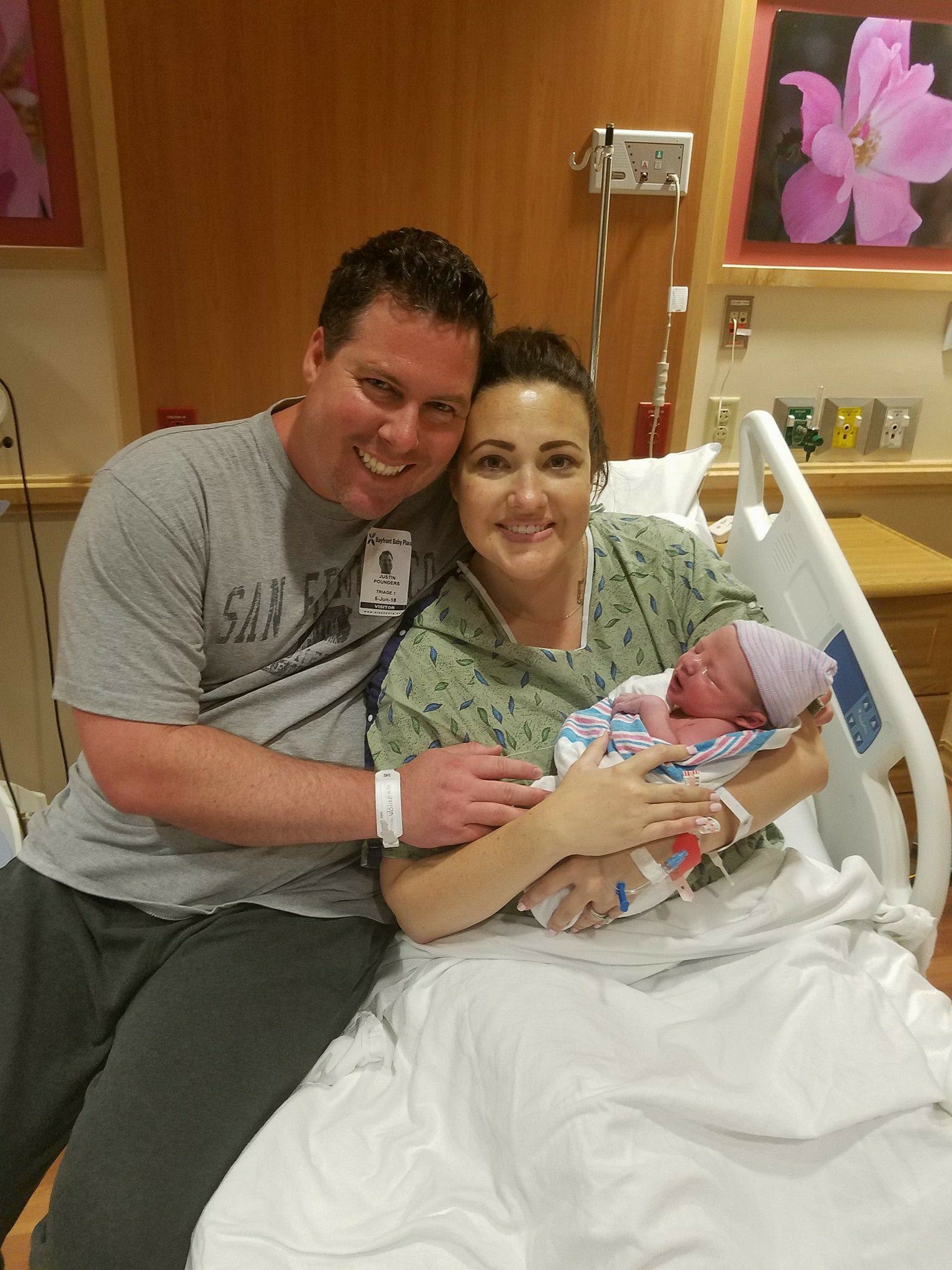 Preschool Sweethearts Welcome Rainbow Baby | PS Family