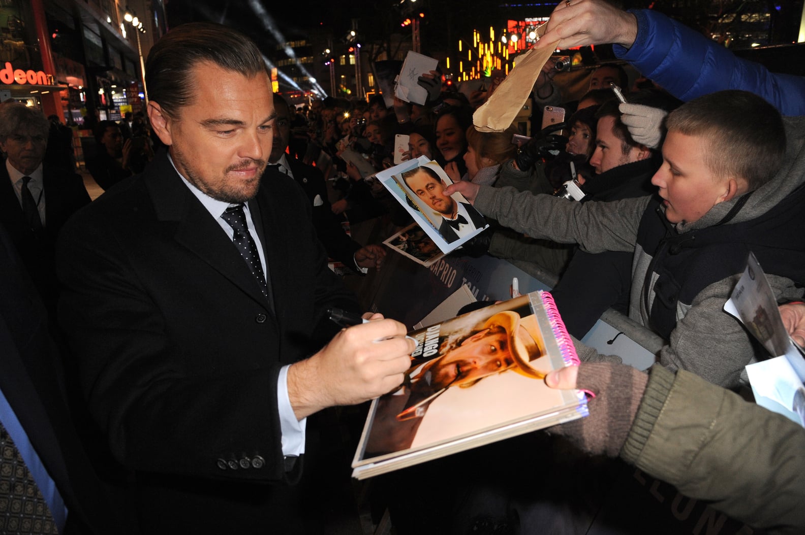 Leonardo DiCaprio at The Revenant UK Premiere 2016 | POPSUGAR Celebrity