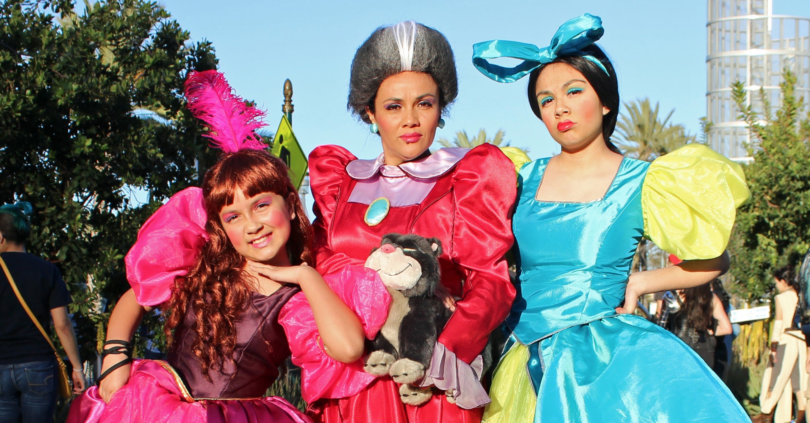 Best Disney Cosplays at WonderCon 2017 | PS Love