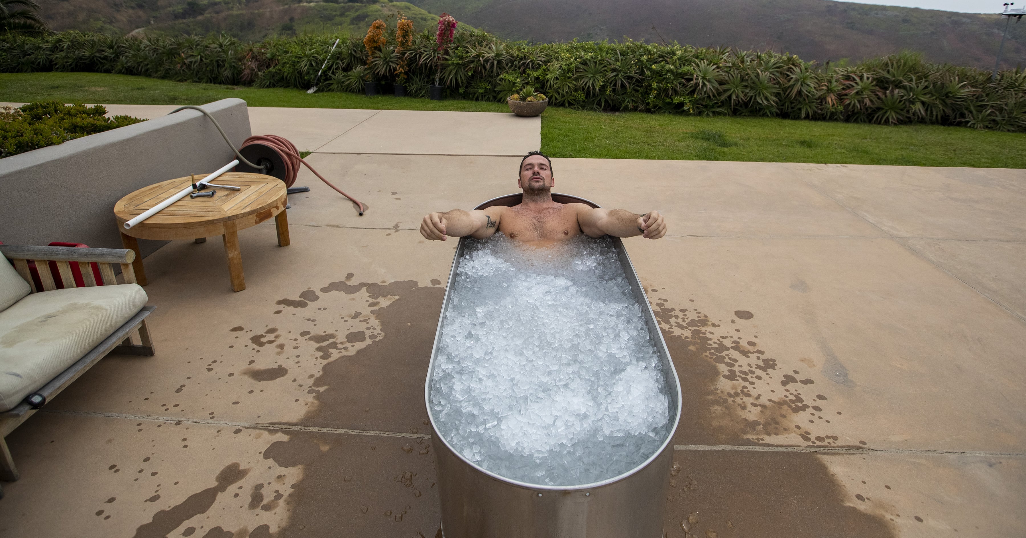 The Benefits of Ice Baths | PS UK Fitness