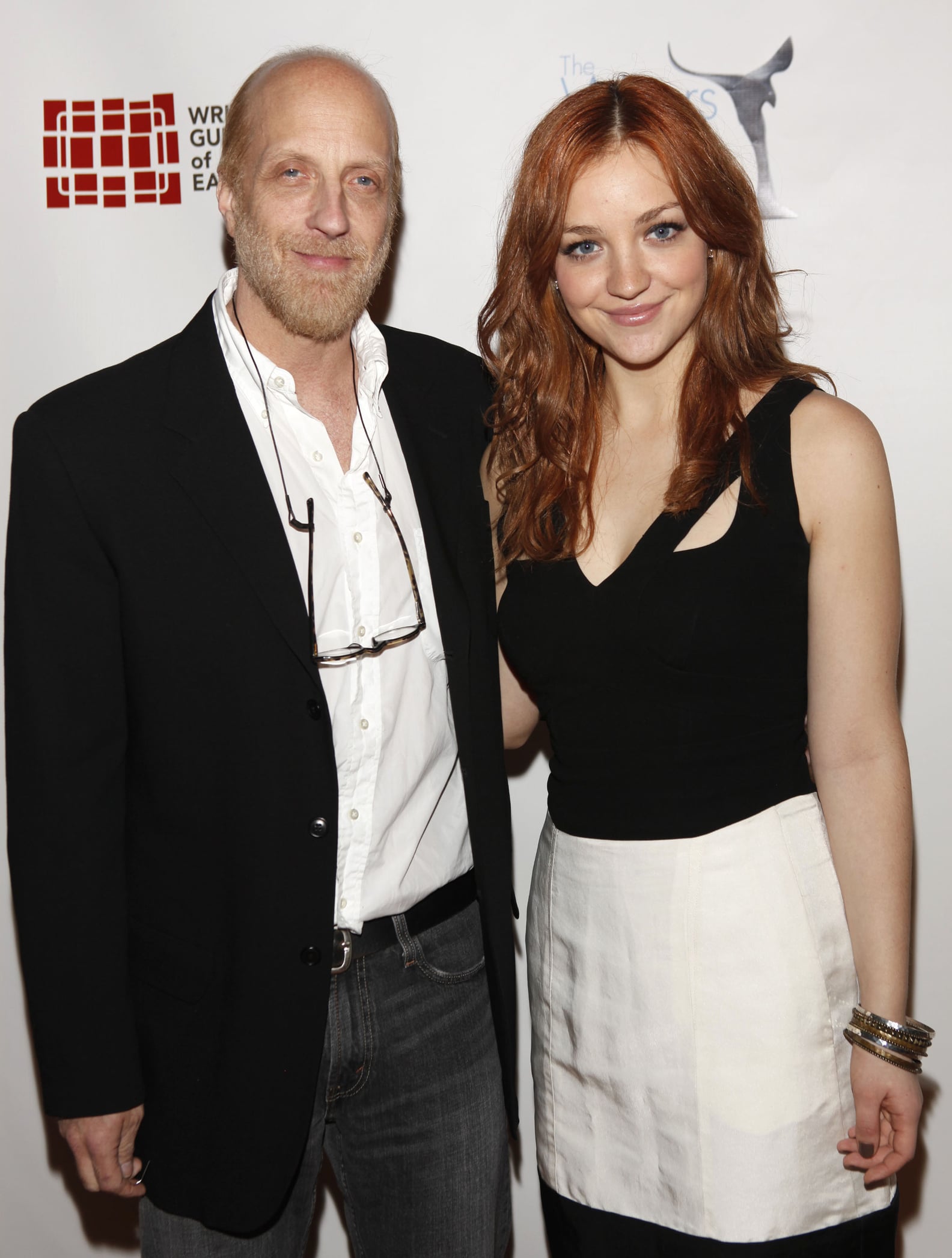 Abby Elliott's Parents | PS Celebrity