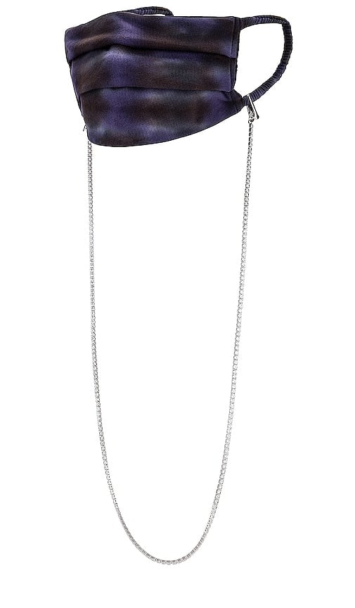 10 Street Style Outfits With Face Masks at Fashion Week | POPSUGAR Fashion