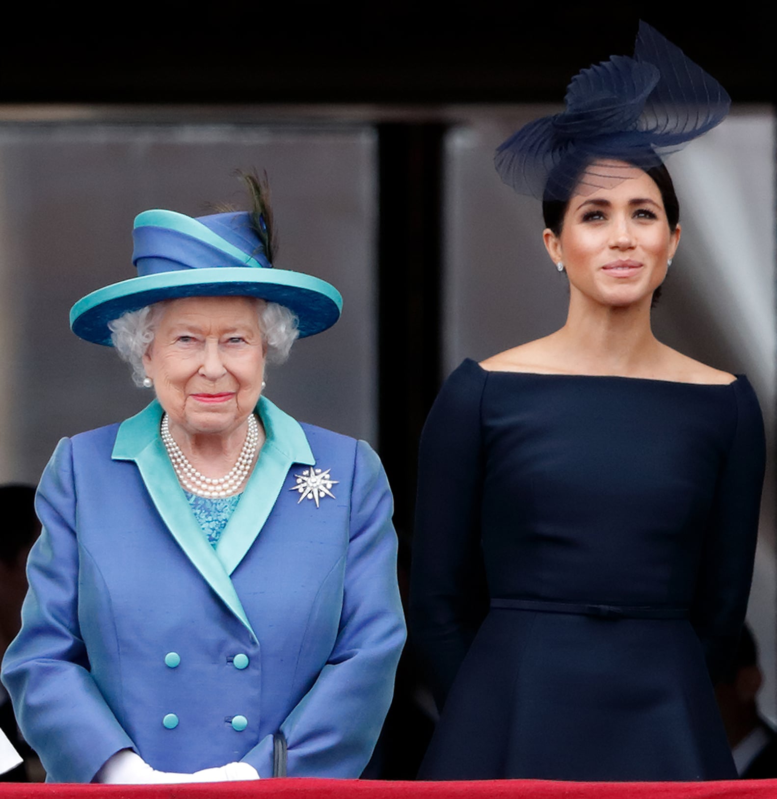 Queen Elizabeth's Statement About California Wildfires 2018 | PS Celebrity