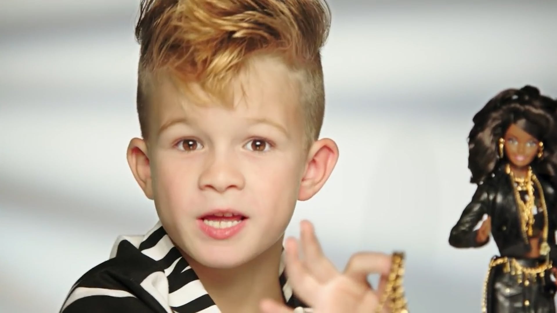 Why Gender-Neutral Toys Are Good For Kids | PS Family