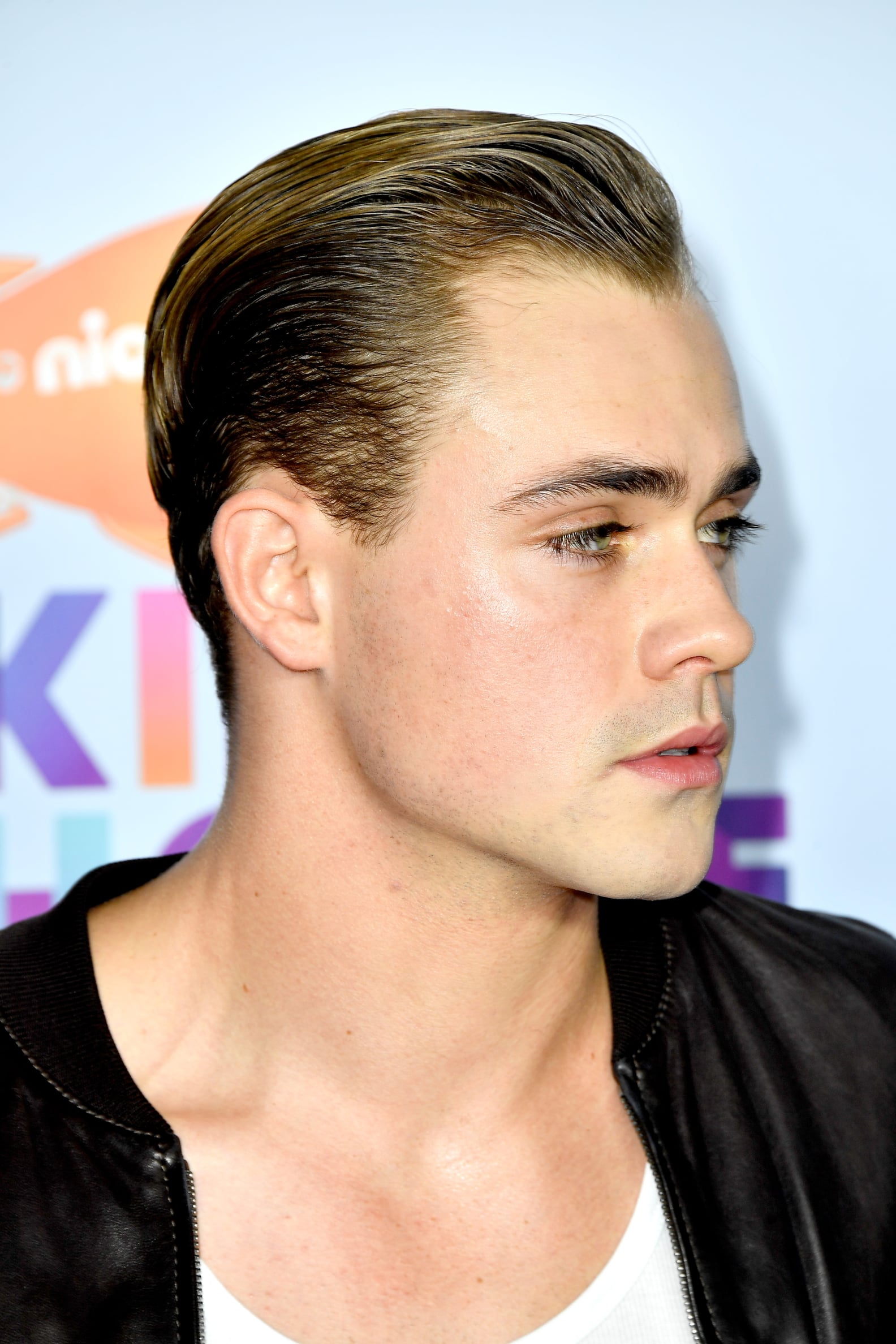 Hot Pictures of Dacre Montgomery | PS Celebrity