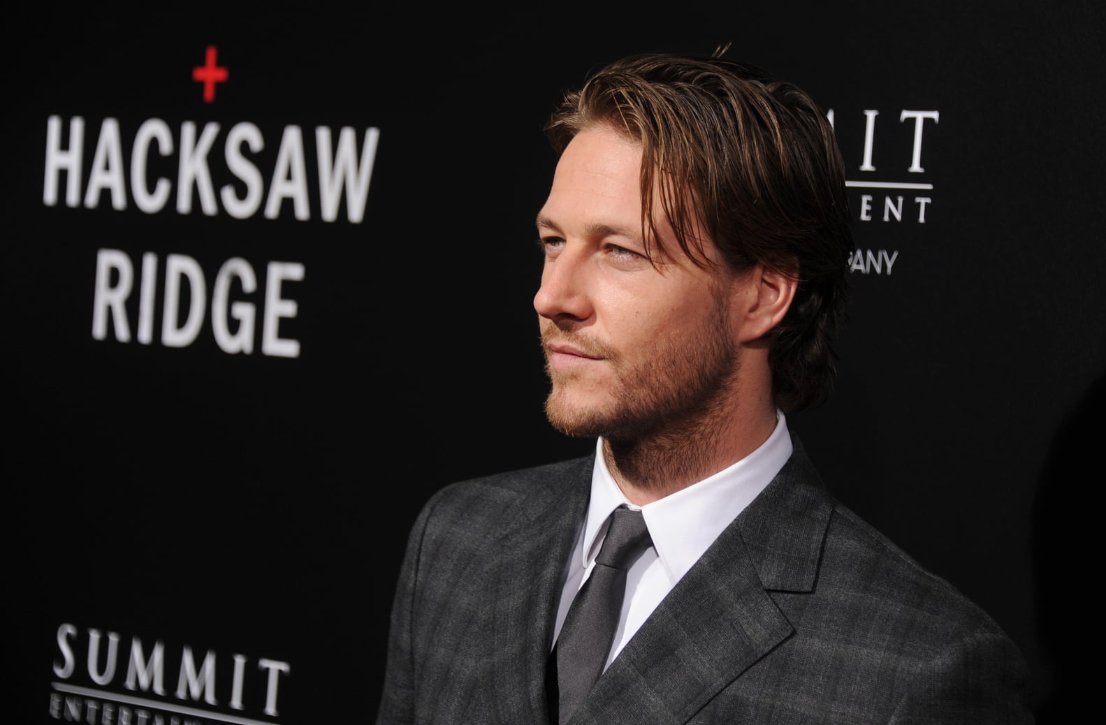 Get to Know Luke Bracey From Netflix's Holidate | PS Celebrity