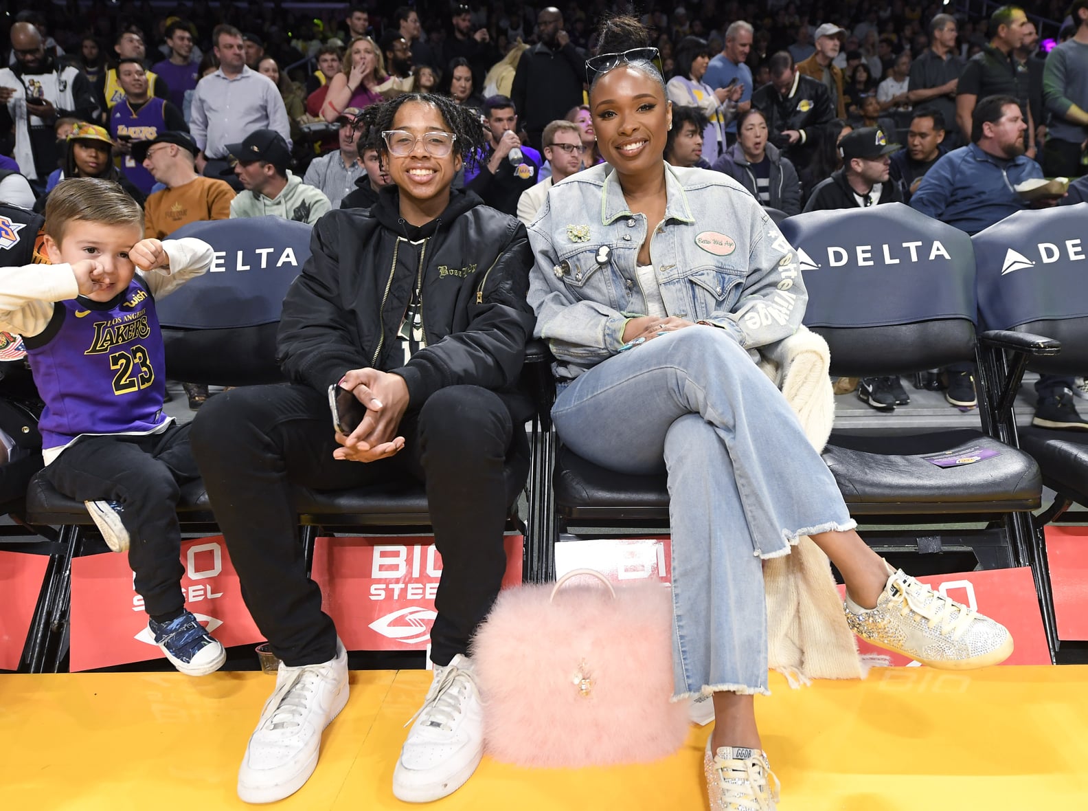 Jennifer Hudson and Son David Otunga Jr. at Lakers Game | POPSUGAR ...