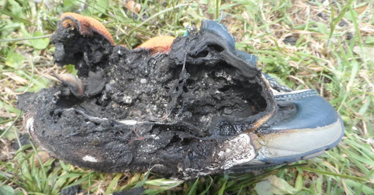 Kid's Light-Up Shoes Catch on Fire | PS Family