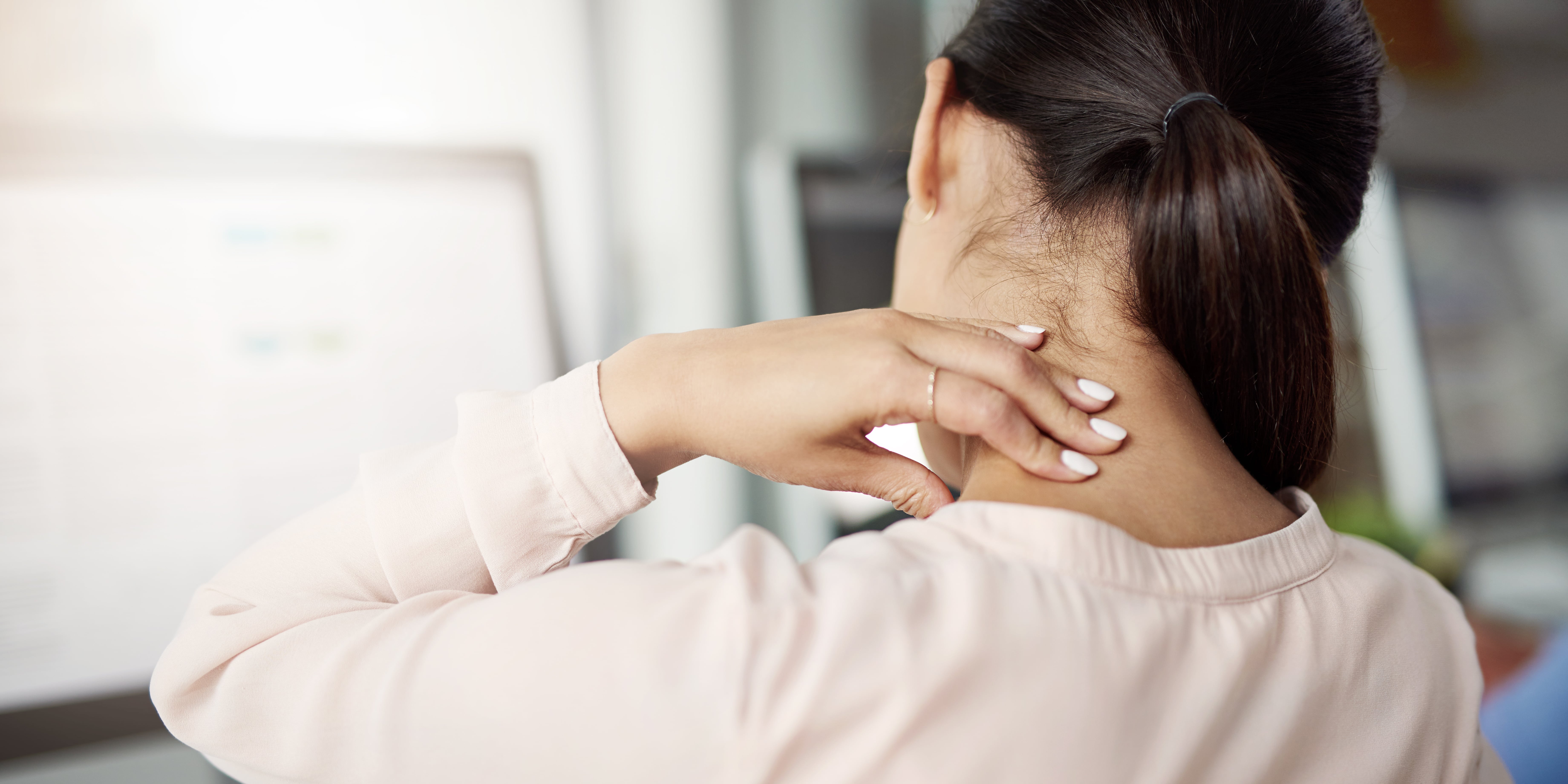 How Do I Treat Sore Neck Muscles? | PS Fitness