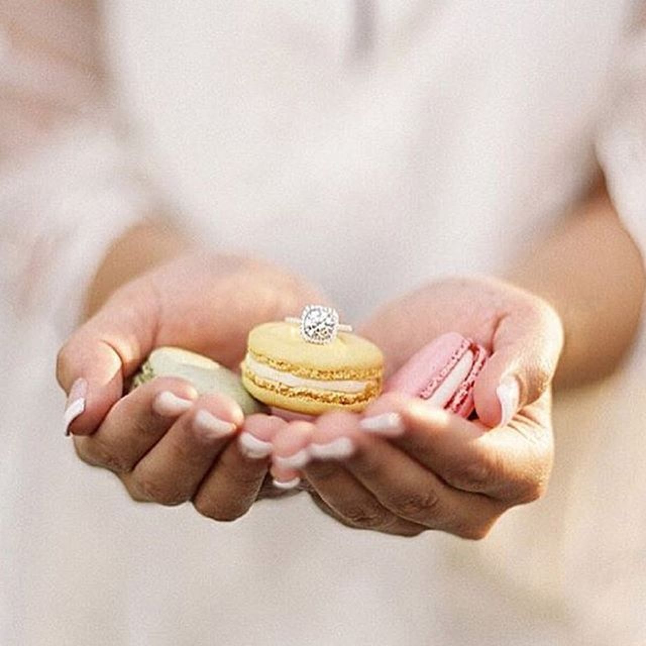 Stylish Engagement Ring Instagrams | PS Fashion