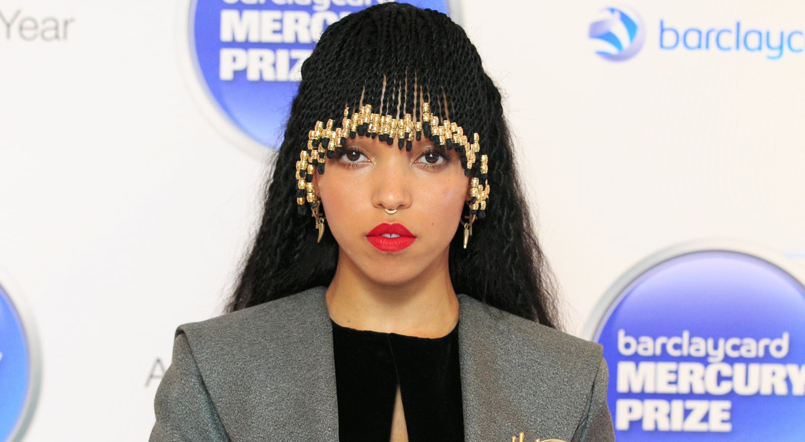 FKA Twigs Responds to Racist Messages on Twitter | PS Celebrity