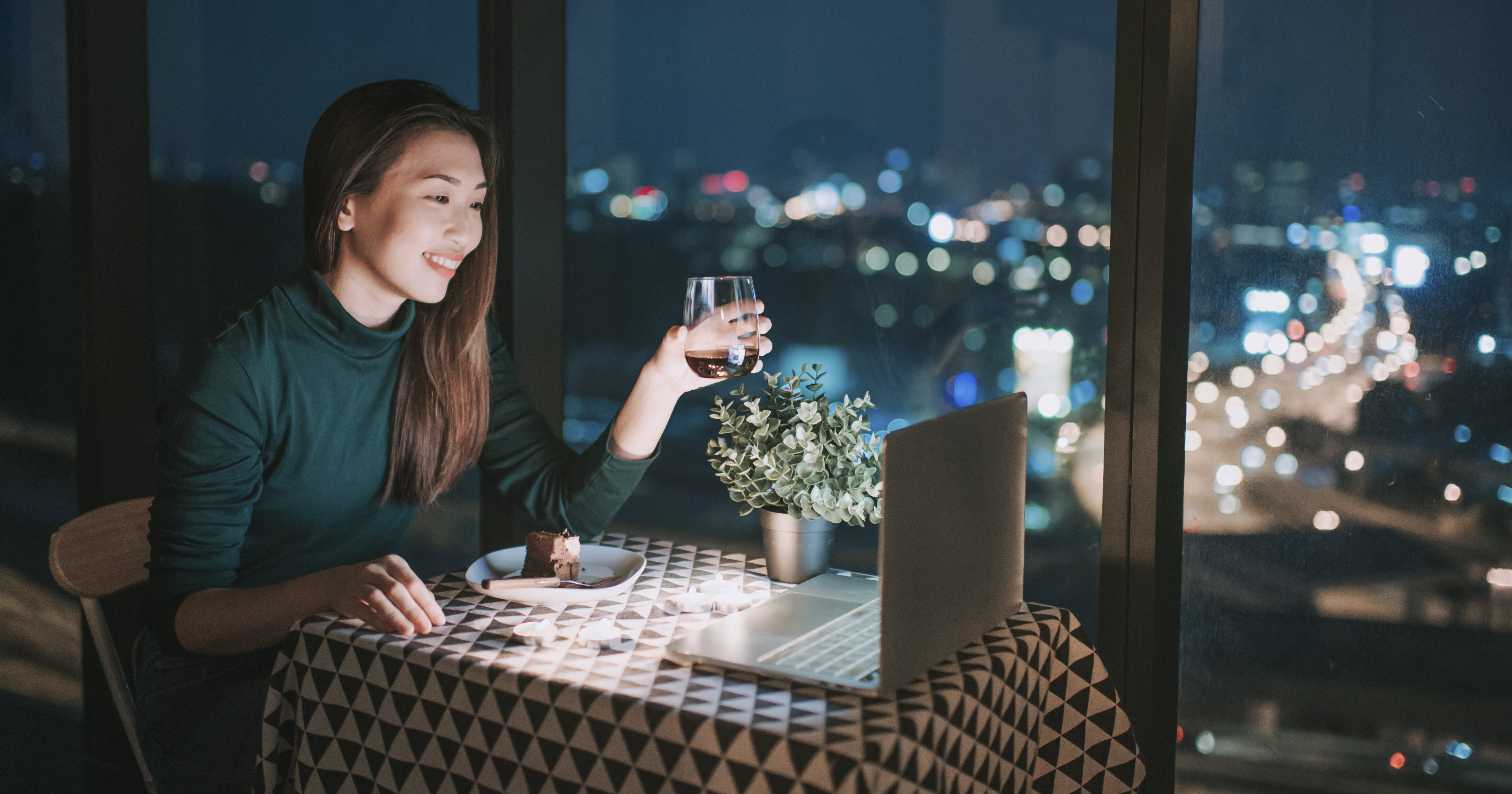 Zoom Date Idea: Order Surprise Dinners For Each Other | PS Food