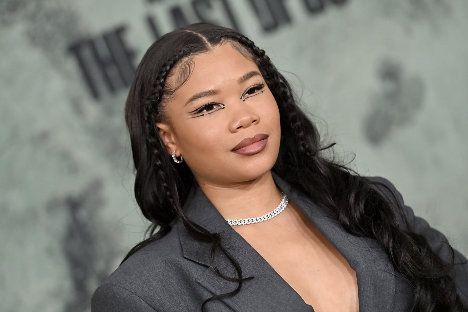 Storm Reid Tries the Fishtail-Eyeliner Trend | PS Beauty