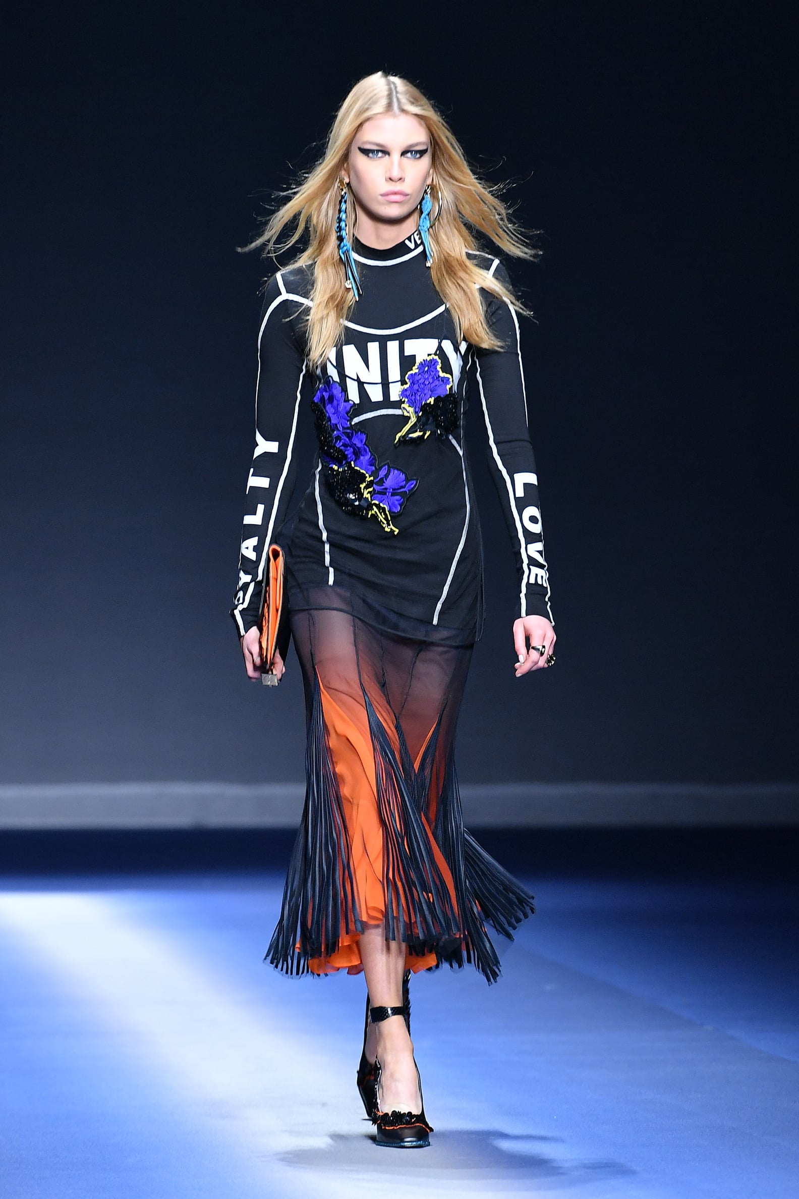 Victoria's Secret Models That Walk in Runway Shows | PS Fashion