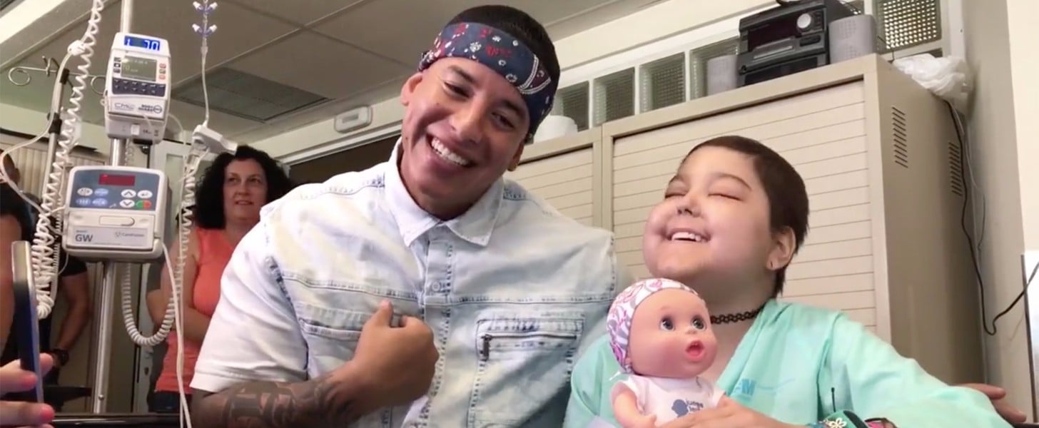 Daddy Yankee Singing Despacito With Cancer Patient | PS Latina