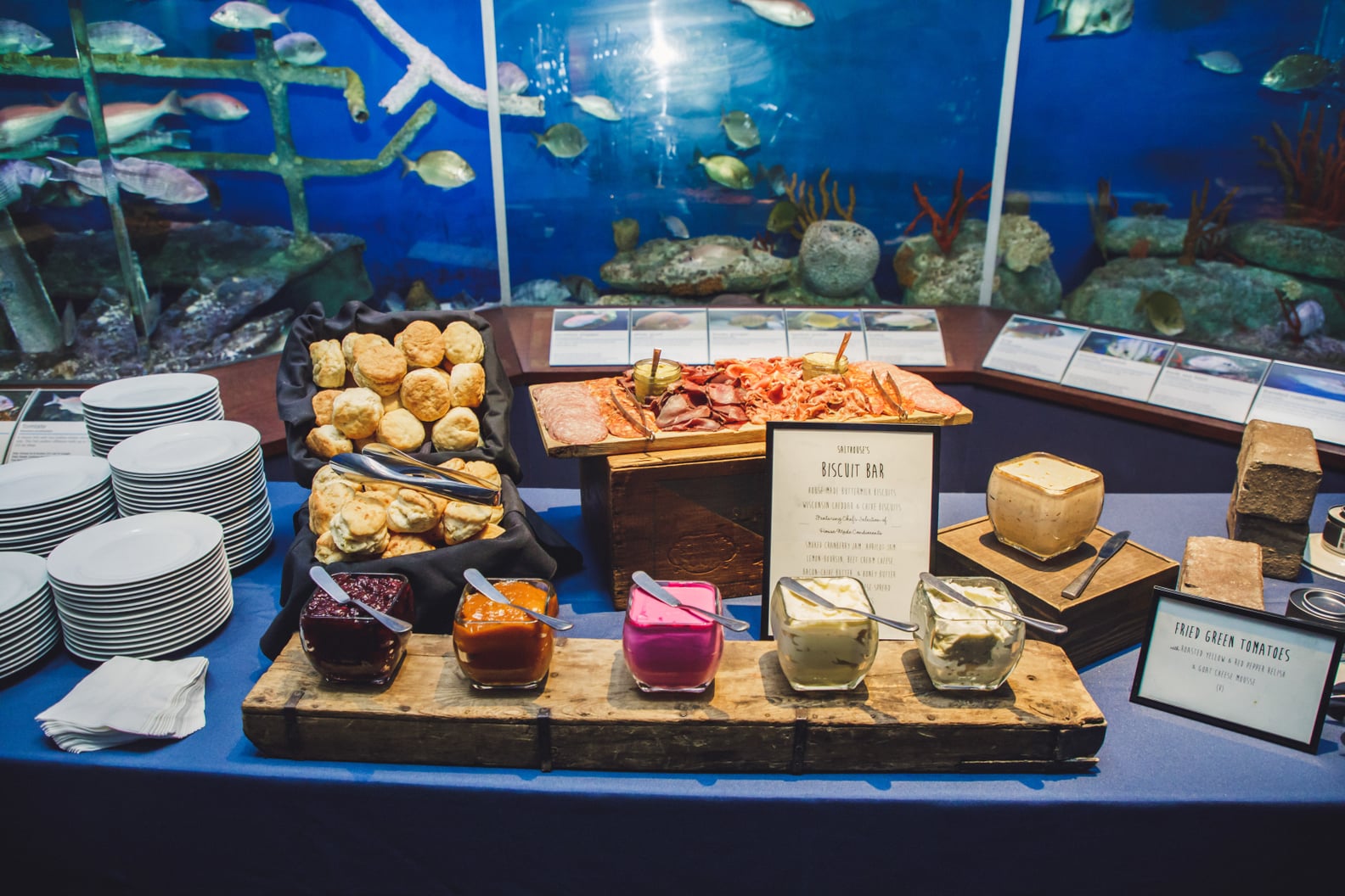 Aquarium Wedding Ideas | PS Love