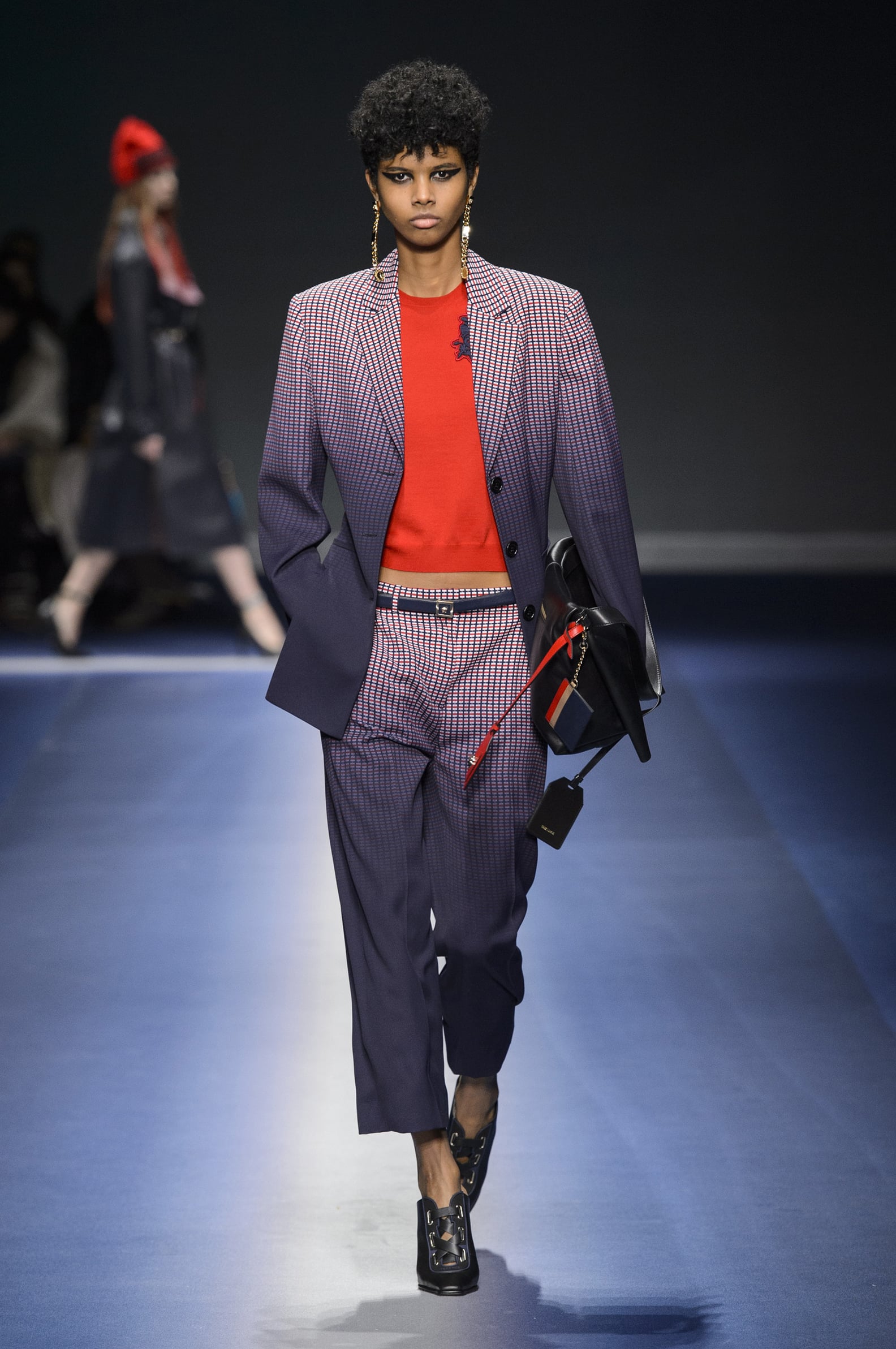 Versace Fall 2017 Runway | PS Fashion