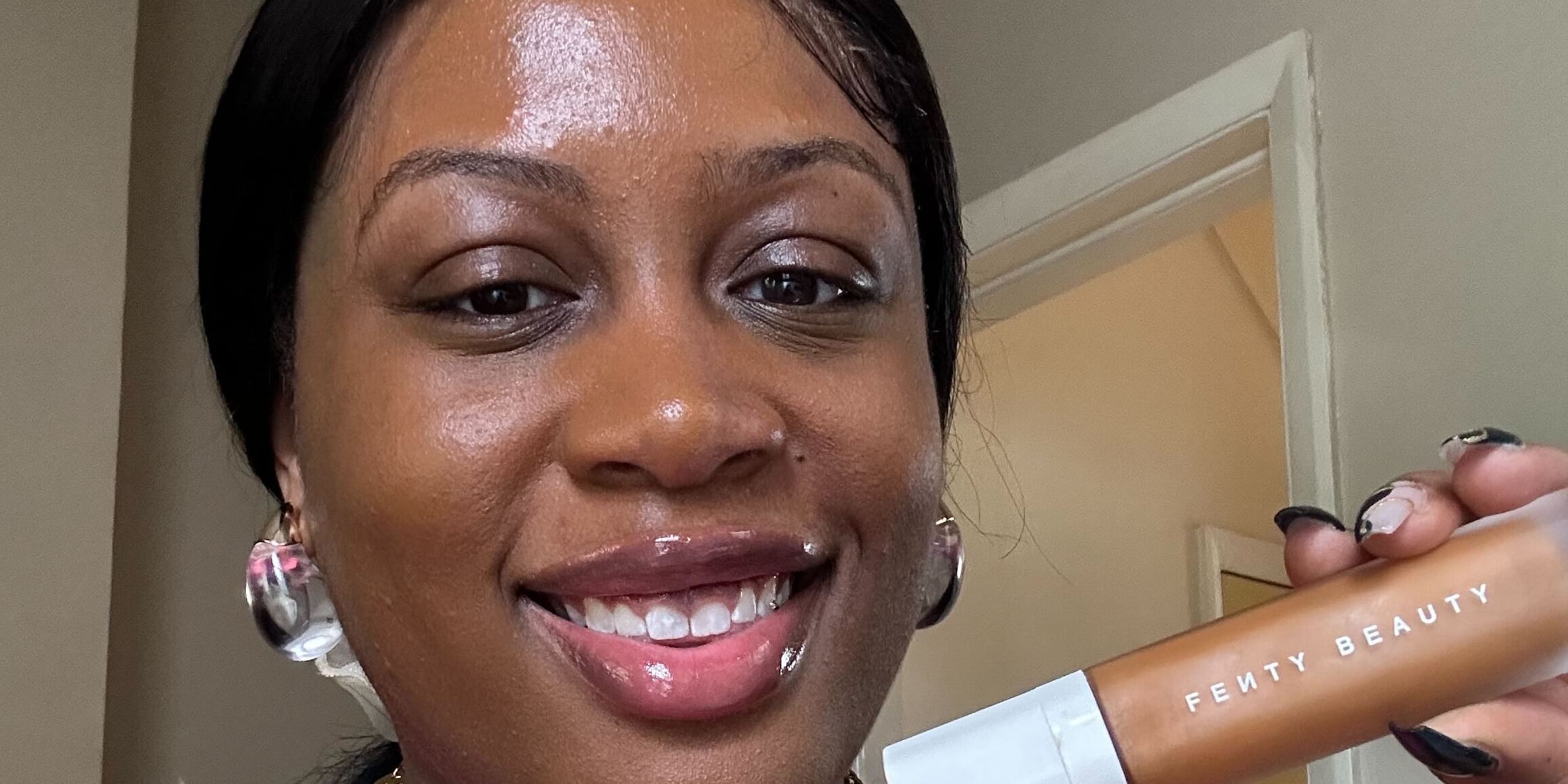 Review: Fenty Beauty Soft'Lit Luminous Longwear Foundation | PS UK Beauty