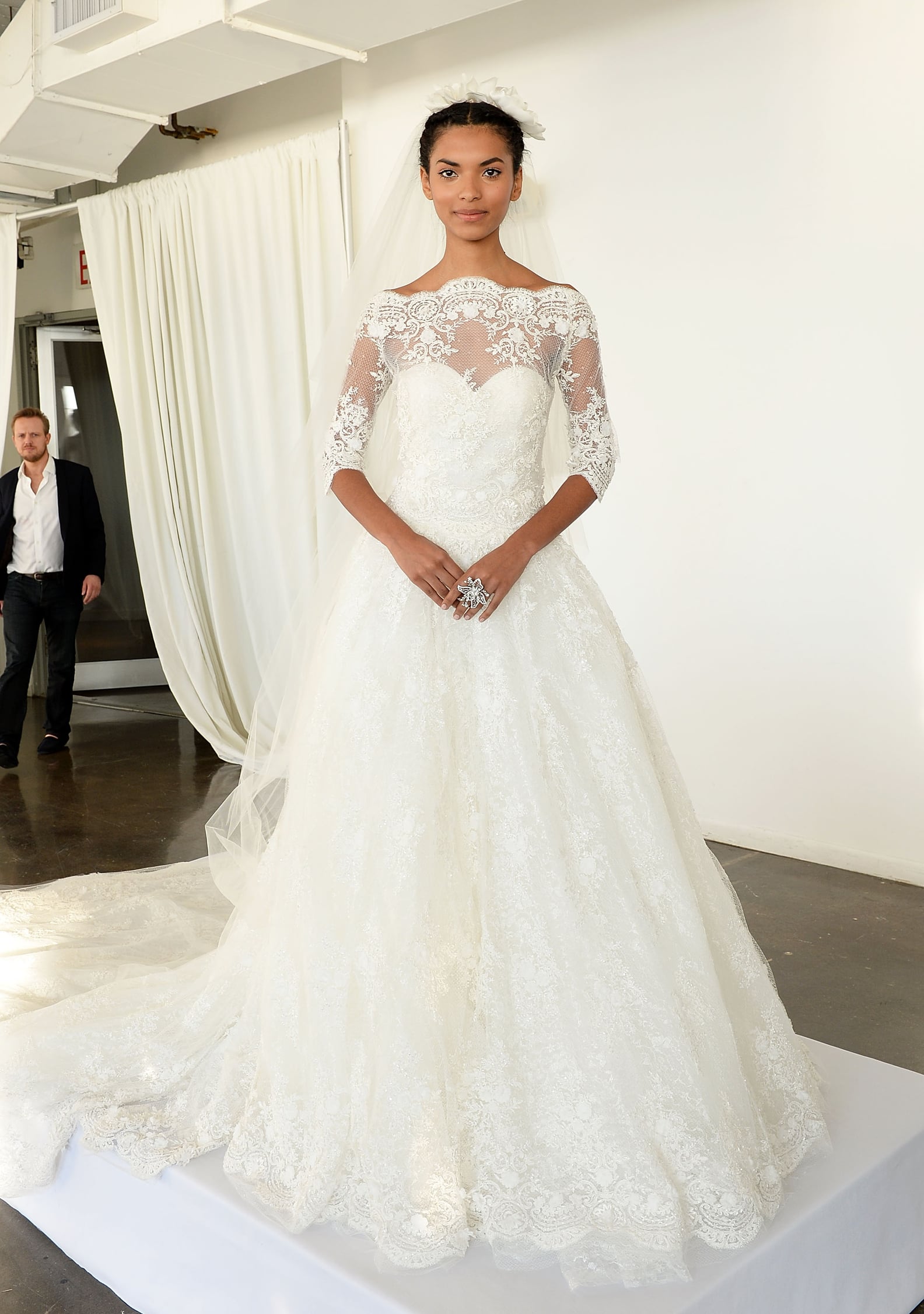 Princess Dresses at Bridal Fashion Week Autumn/Winter 2016 | PS Fashion