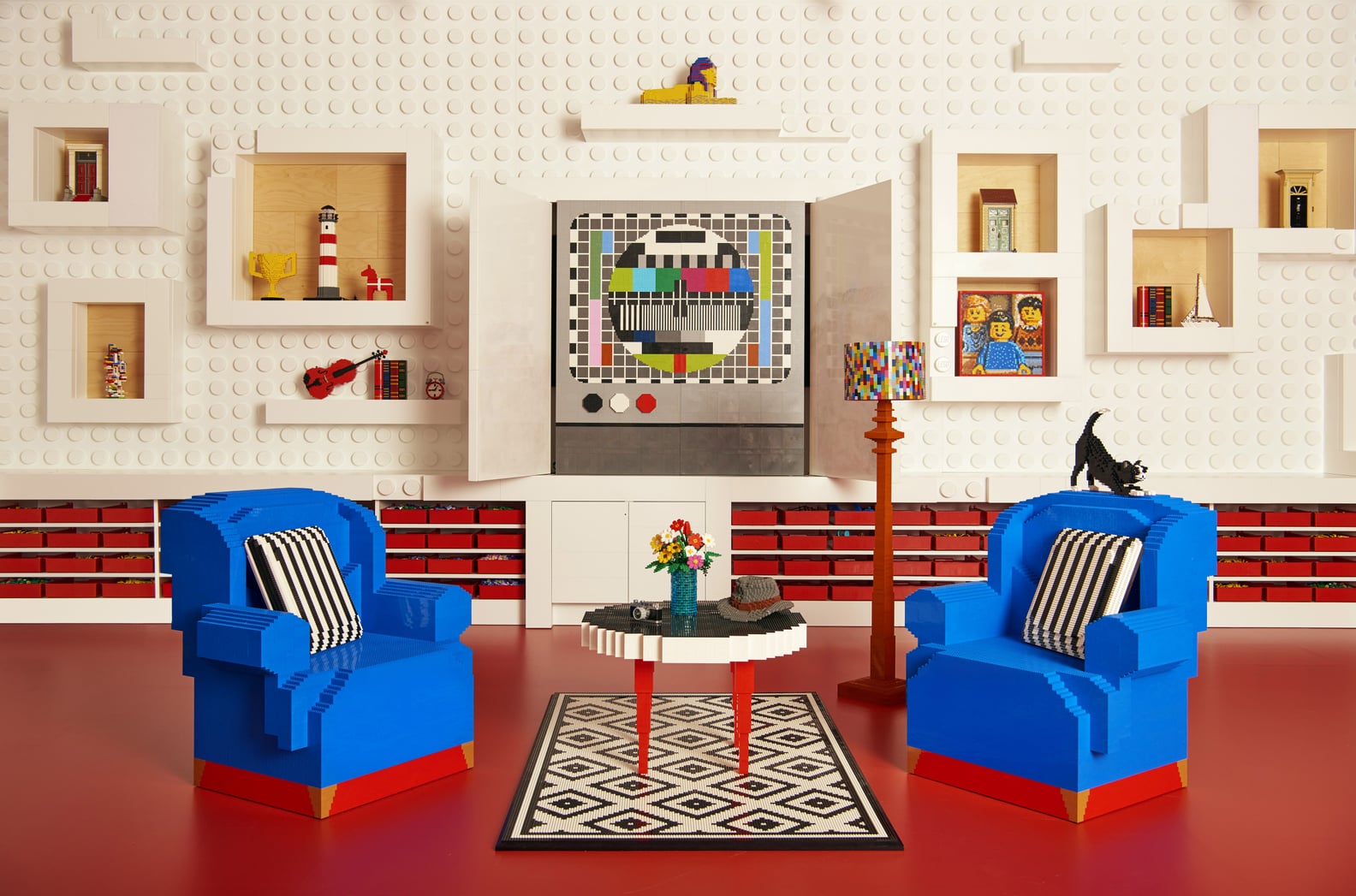 Life-Size Lego House | PS Family
