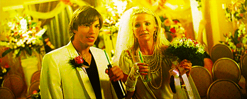 Elizabeth Banks's Favorite Drunk-Acting Scenes | PS Entertainment