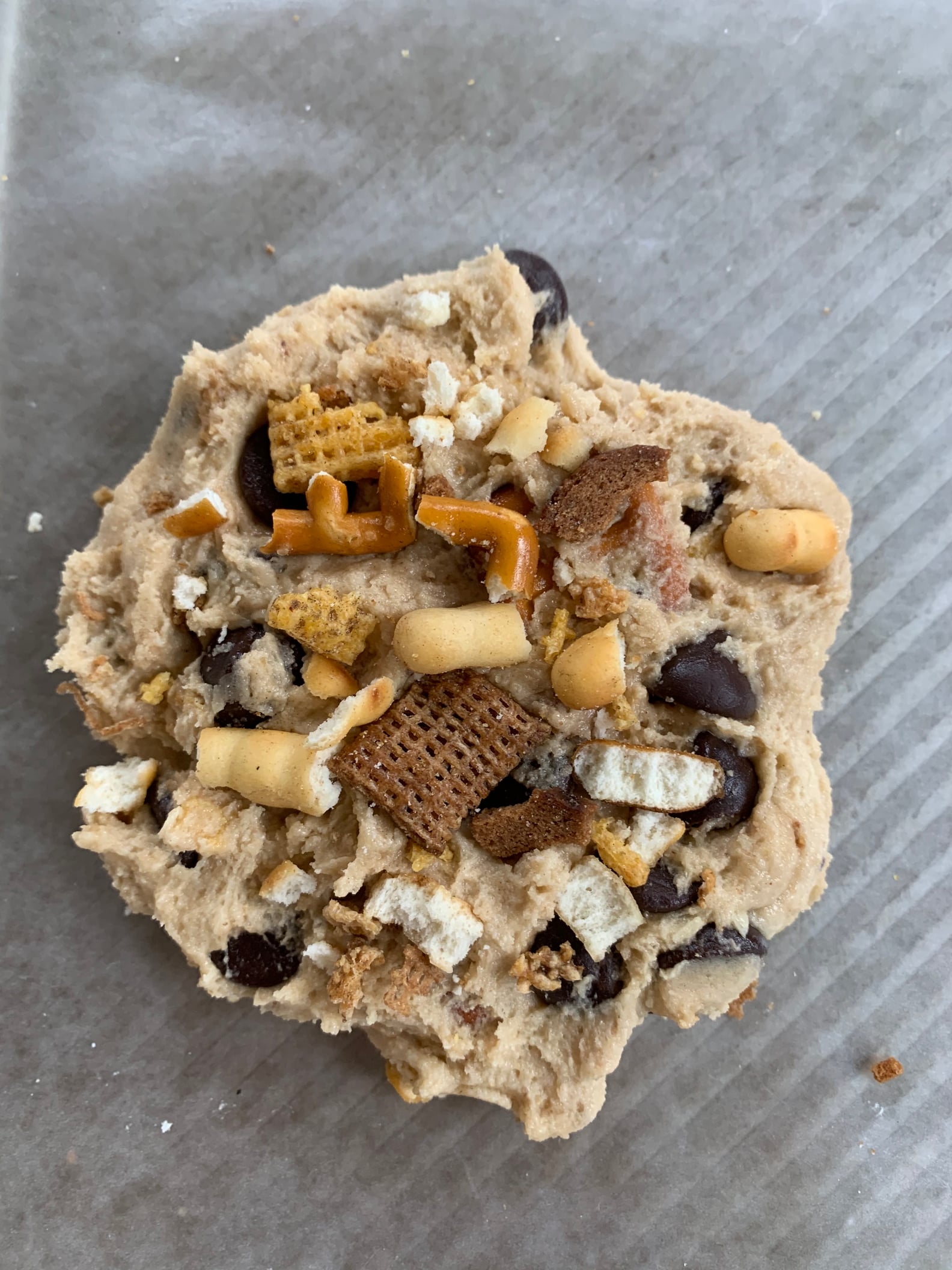 These Chex Mix Chocolate Chip Cookies Are So Addicting | PS Food