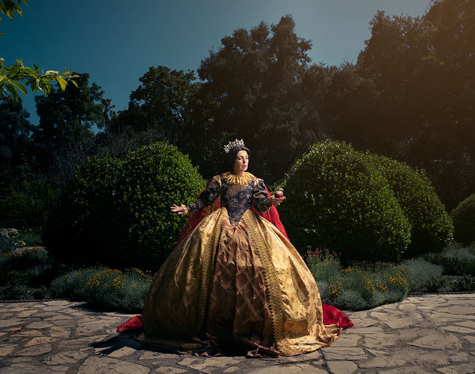 Disney Princesses as Queens Photos | PS Love