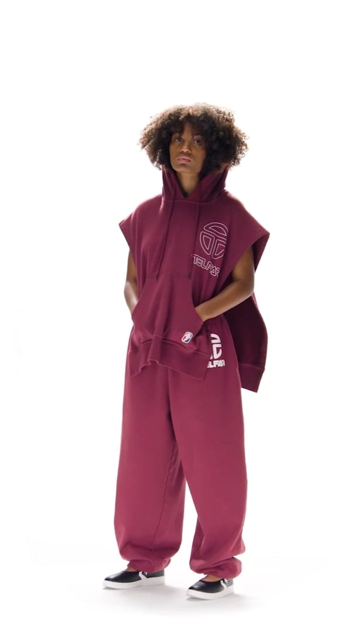 12 Gender Neutral Activewear Pieces Genderfluid People Love | PS Fitness