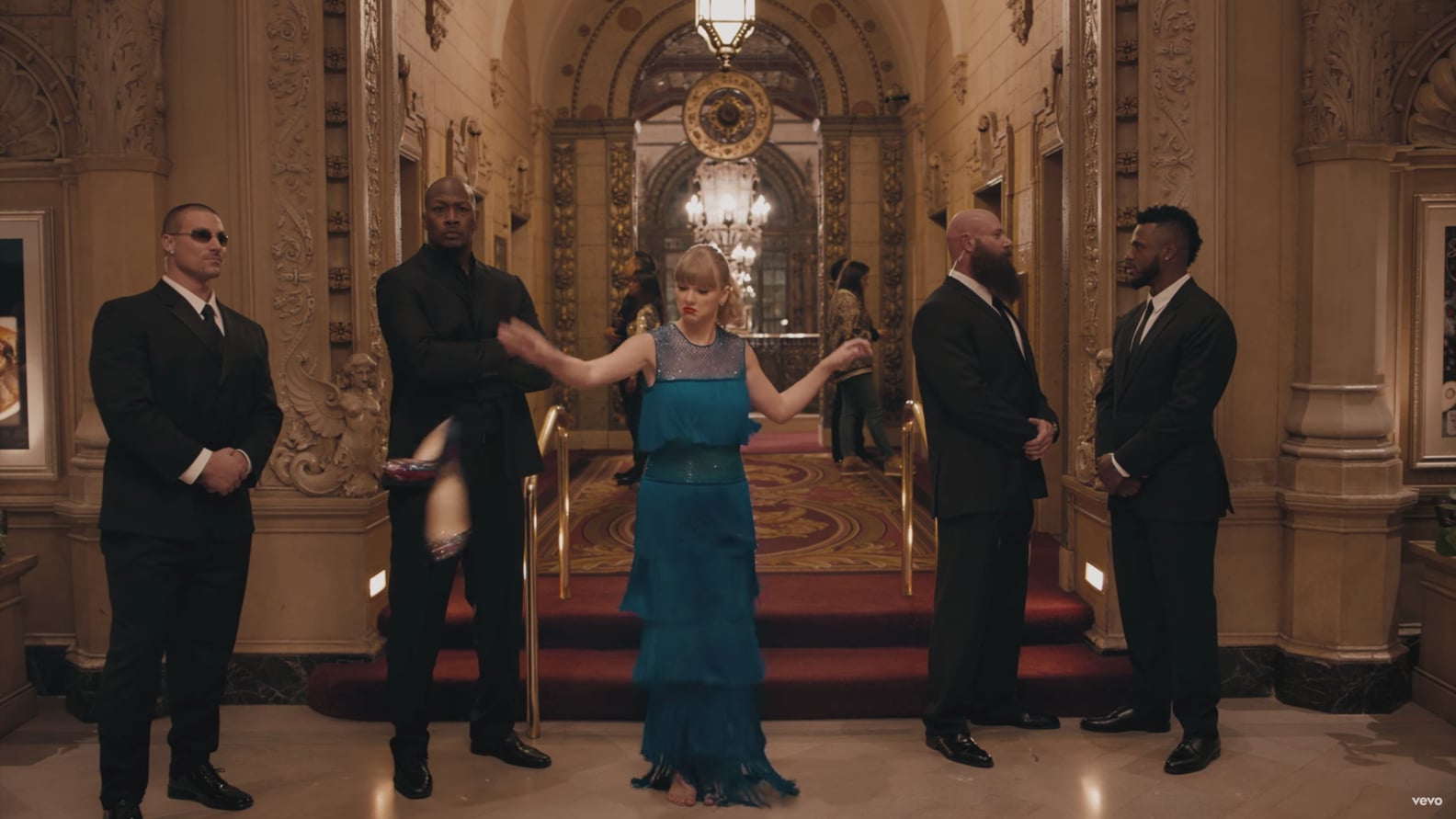 Taylor Swift "Delicate" Music Video Style | PS Fashion