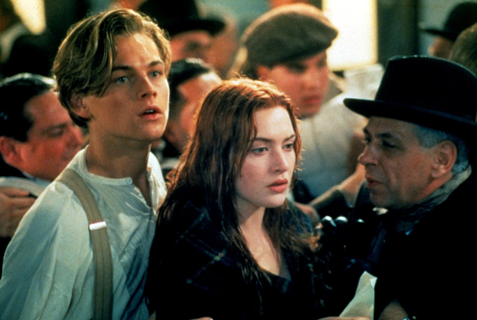 Leonardo DiCaprio Talks Titanic Door Scene Video | PS Entertainment