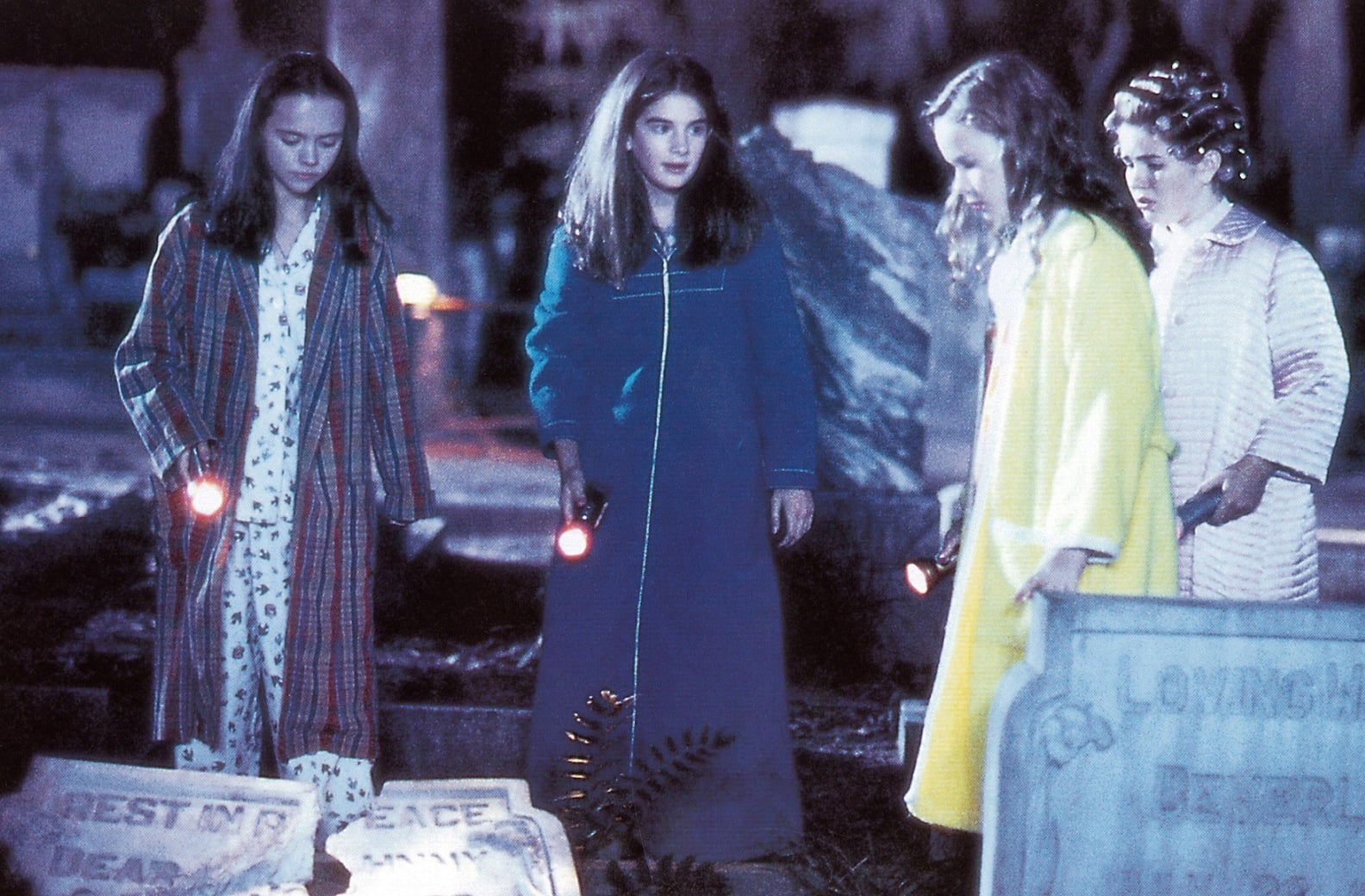 21 Devastating Moments in Children's Movies | PS Entertainment