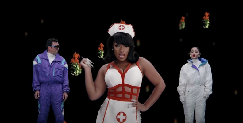 Jimmy Fallon and Ariana Grande's Snowsuits in Christmas Song | POPSUGAR ...