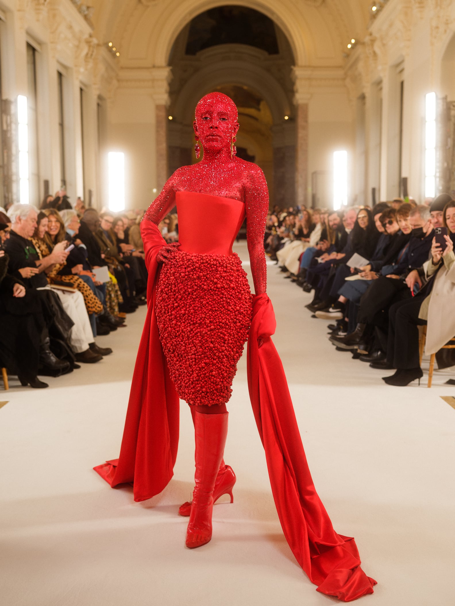 Doja Cat Feeds Herself Grapes at the Jean Paul Gaultier Show | PS Fashion