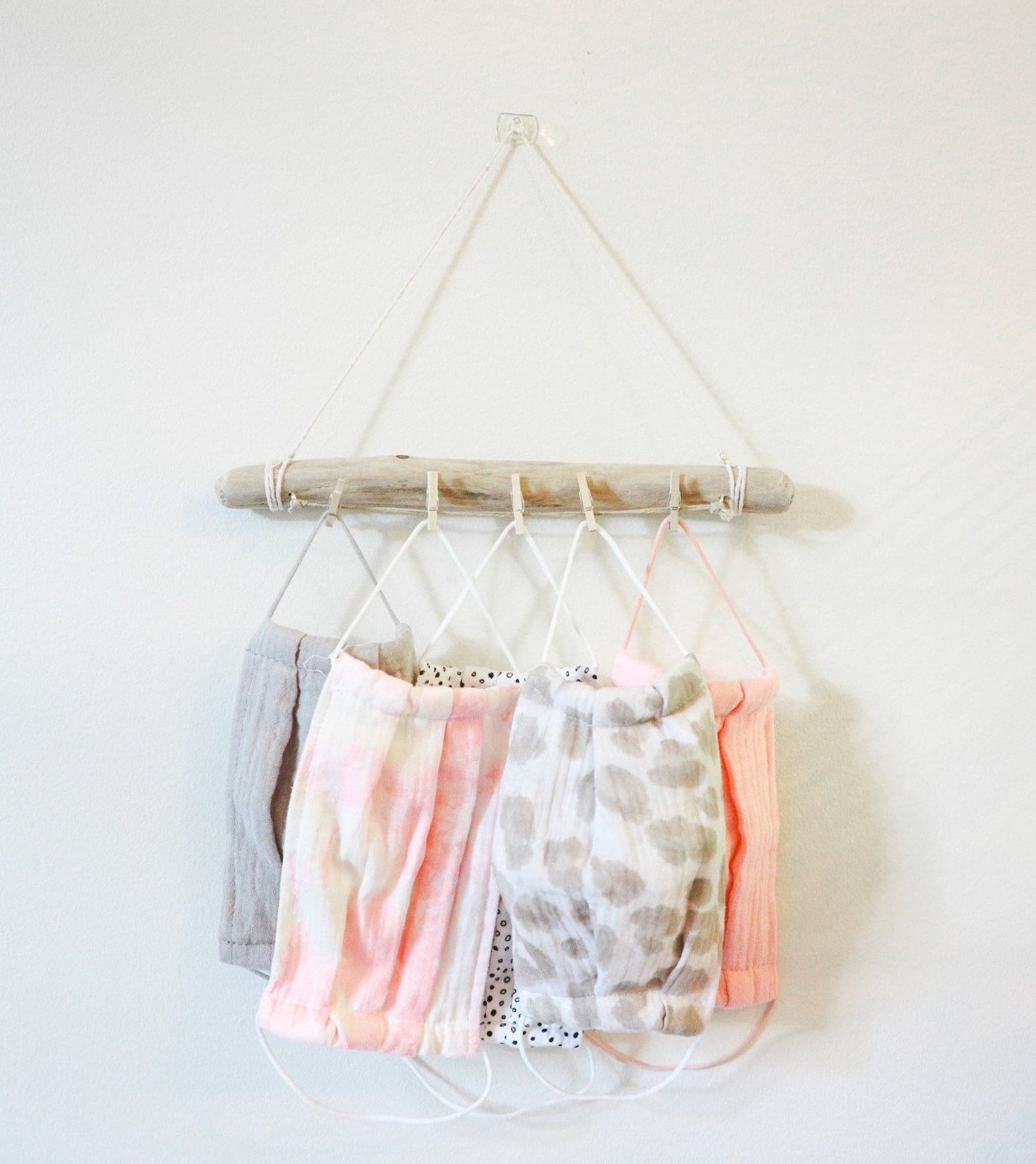 Best Face Mask Hangers | PS Home