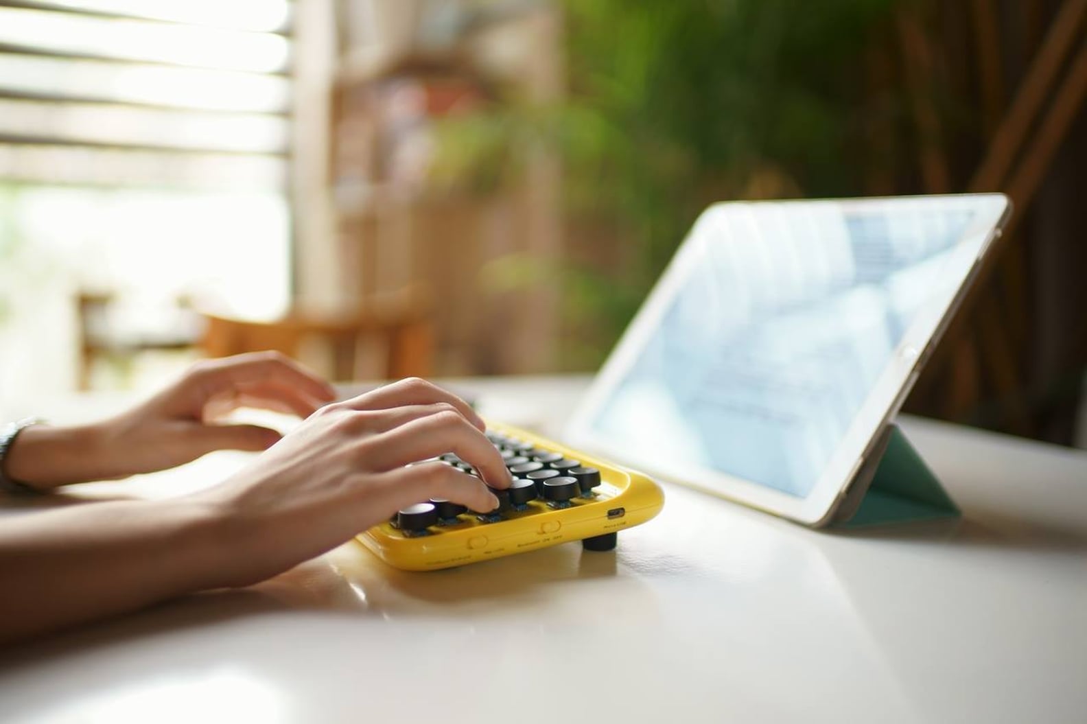 LoFree Keyboard Typewriter | PS Tech