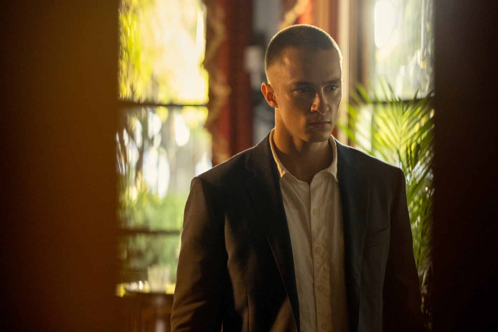 Outer Banks: Rafe Cameron's Buzz Cut Is the Star of Season 3 | PS Beauty