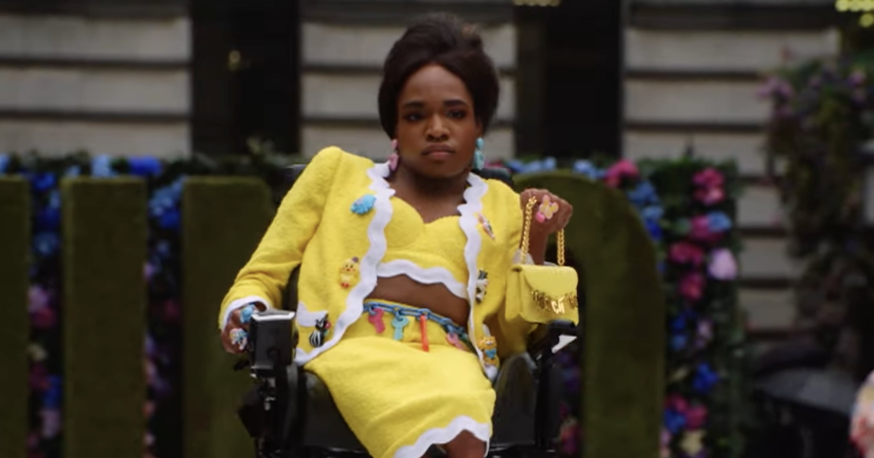 Model Aaron Rose Philip Makes Her Runway Debut For Moschino | POPSUGAR ...