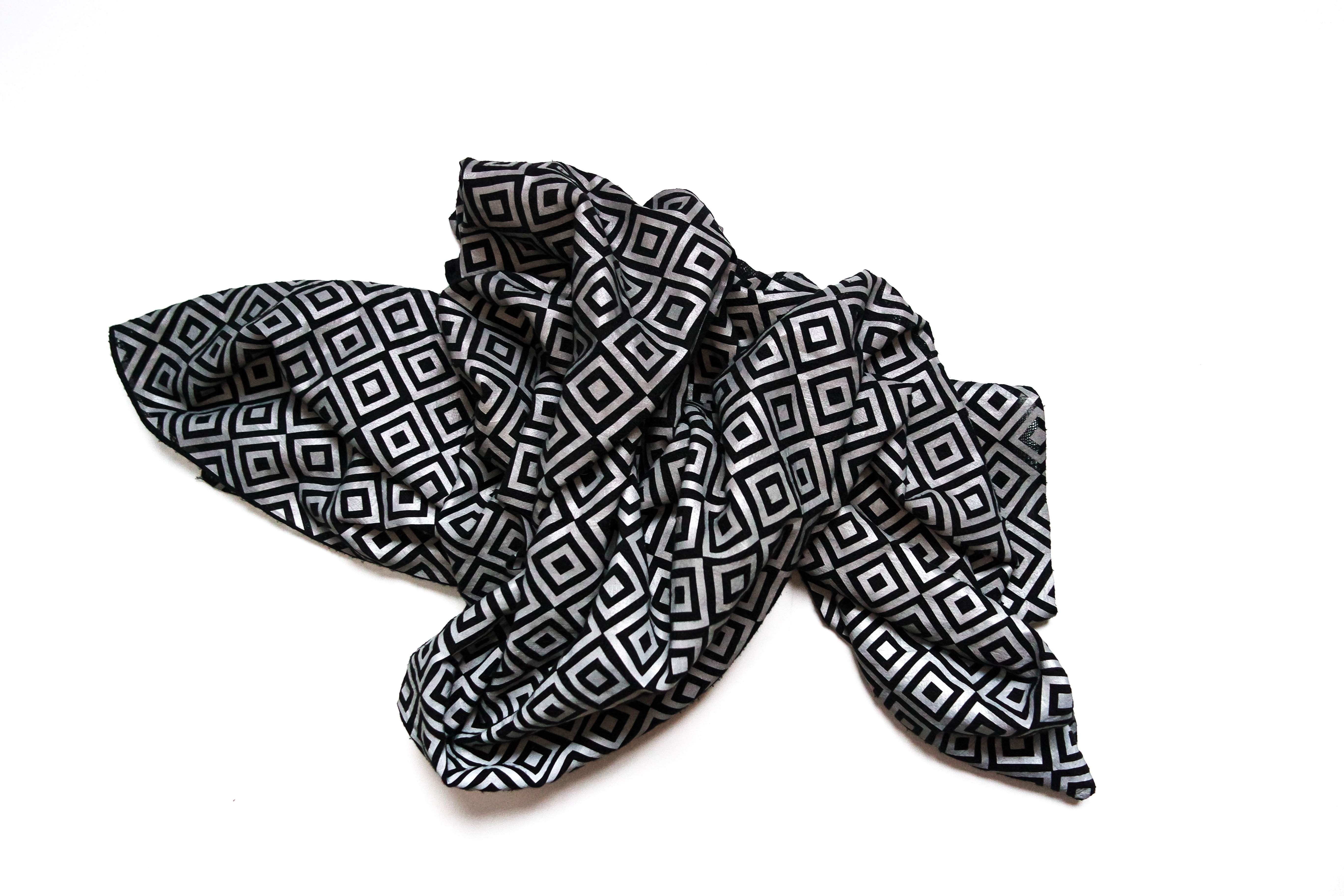 What Is the Ishu Scarf? | POPSUGAR Fashion