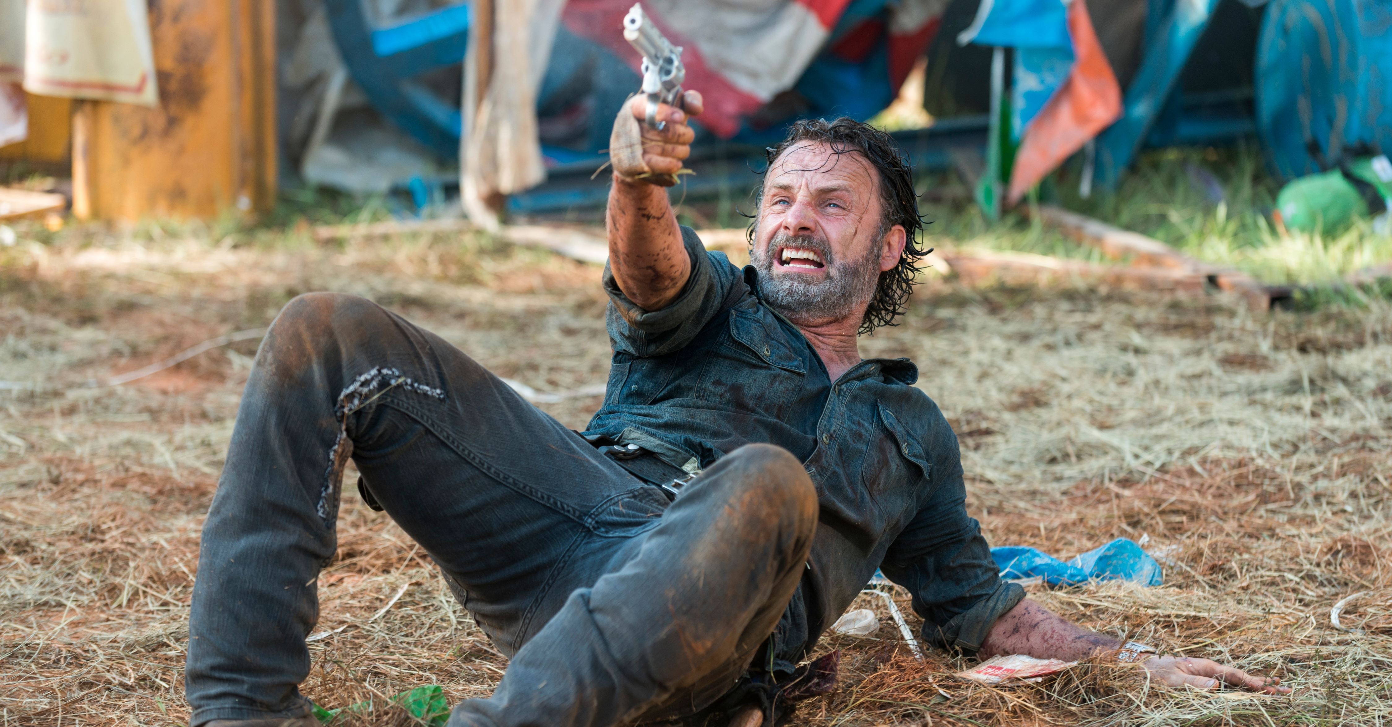 Does Rick Beat Negan in the Walking Dead Comics? | POPSUGAR Entertainment