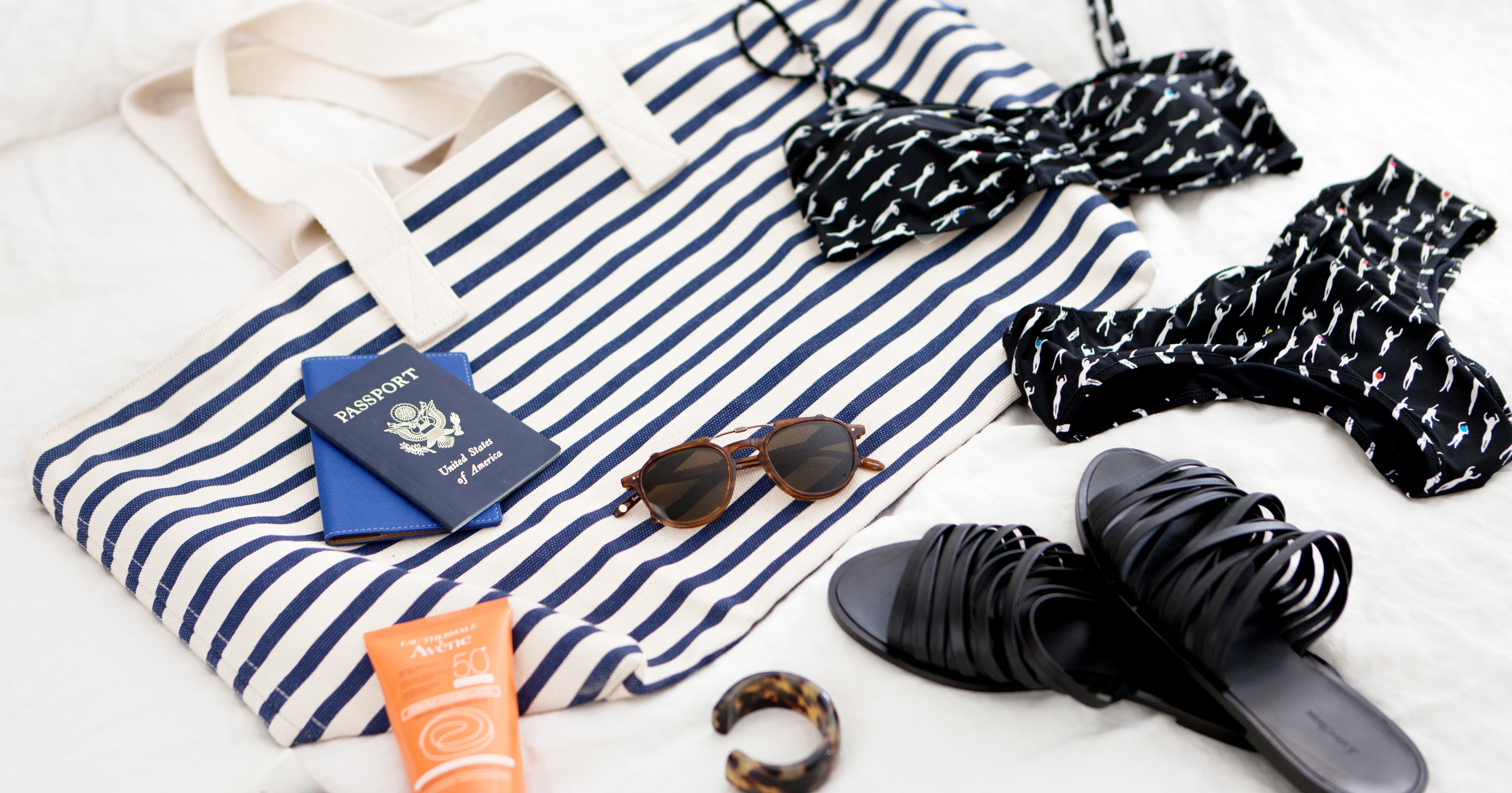 What to Pack For Your Spring Vacation | PS Smart Living