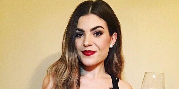 Who Is Tenille Arts From The Bachelor? | PS Entertainment