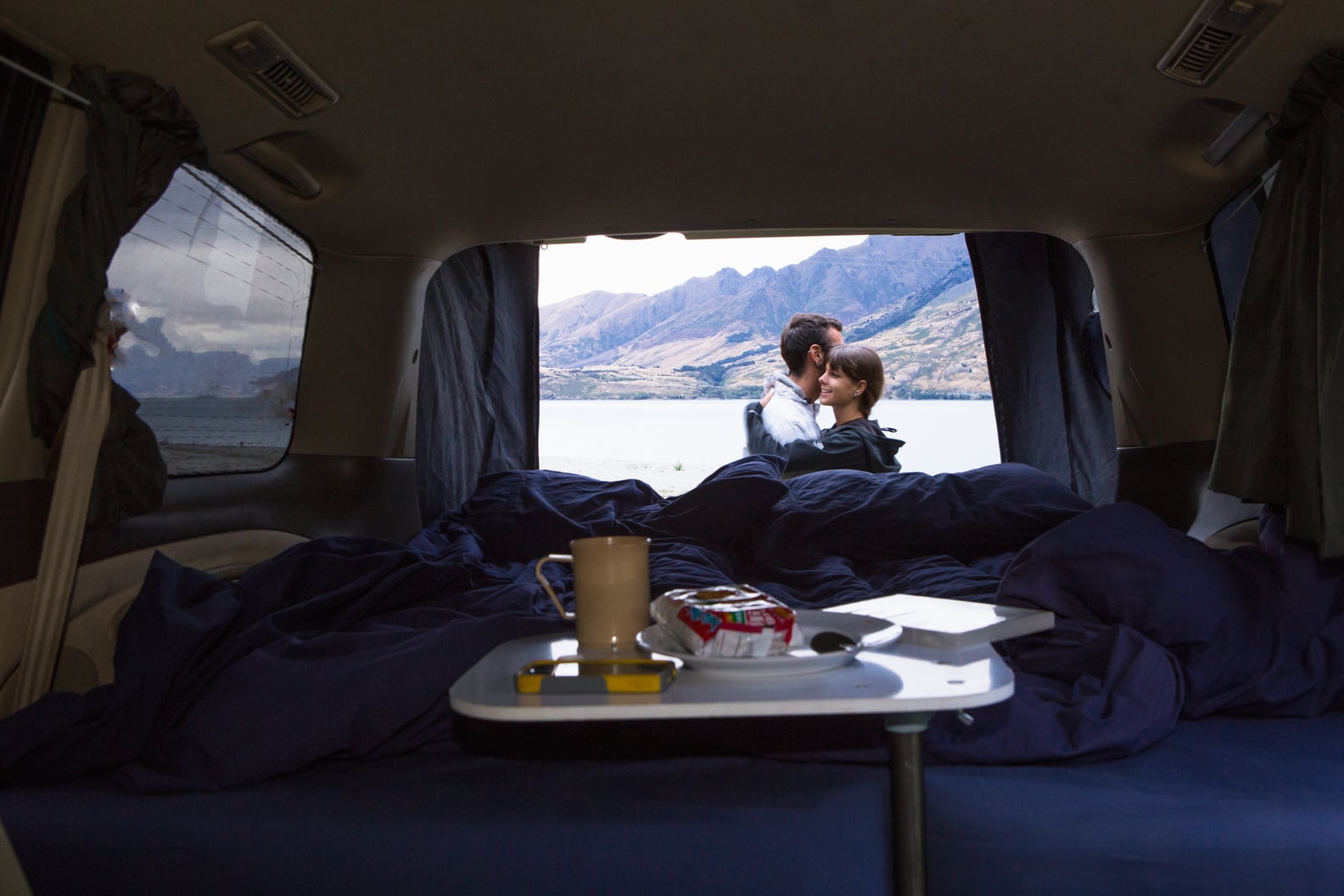 Fun and Romantic Car Date Ideas For Valentine's Day | PS Love