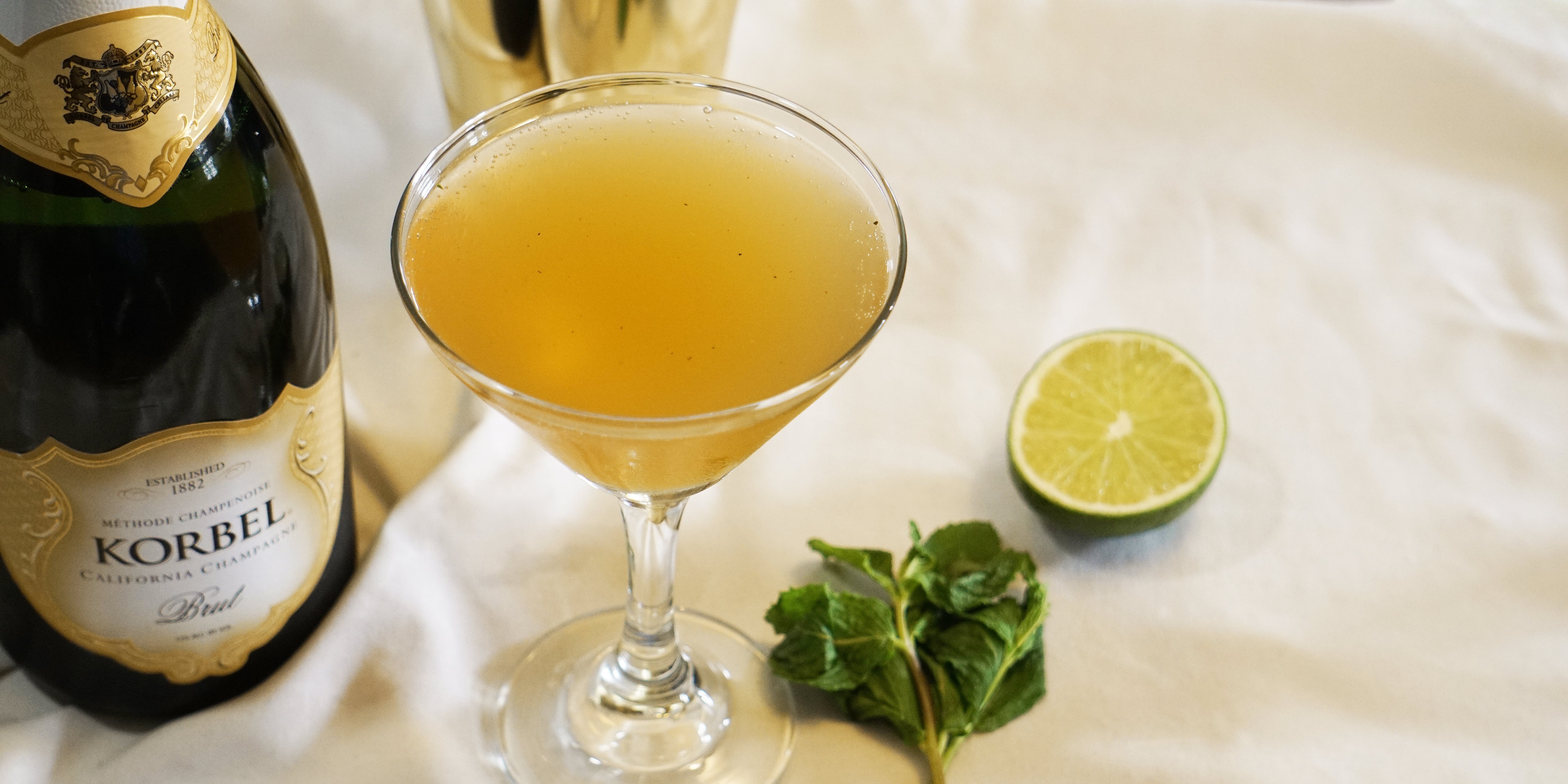 How to Make the 2023 Oscars Cocktail: Golden Nights | PS Food